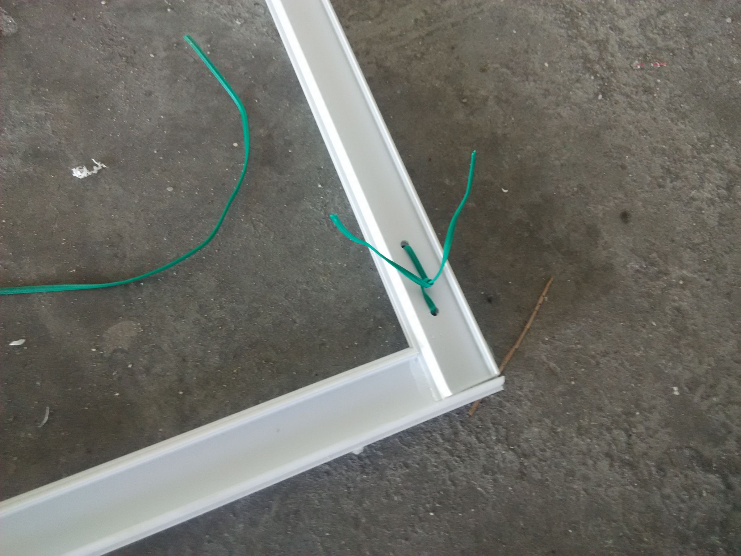 PVC Trunking Window Screen : 9 Steps (with Pictures) - Instructables