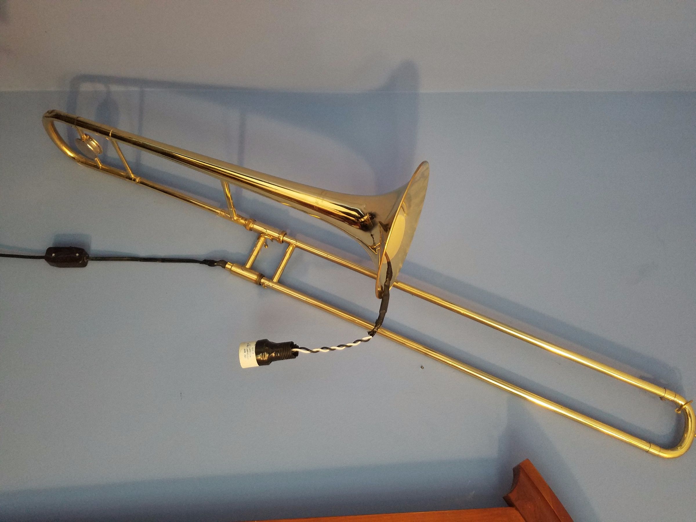 Trombone Lamp! : 6 Steps (with Pictures) - Instructables
