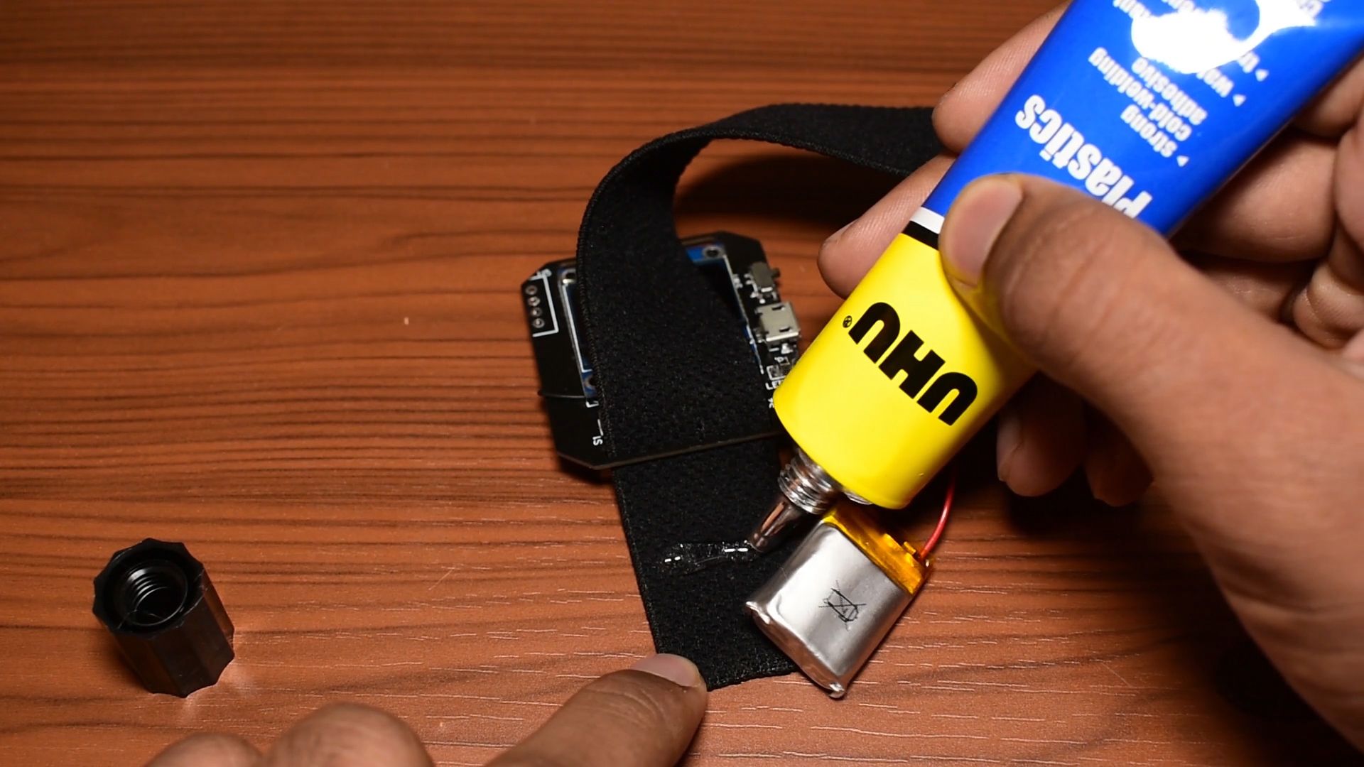 Make a DIY Smartwatch Using ESP8266 : 7 Steps (with Pictures ...