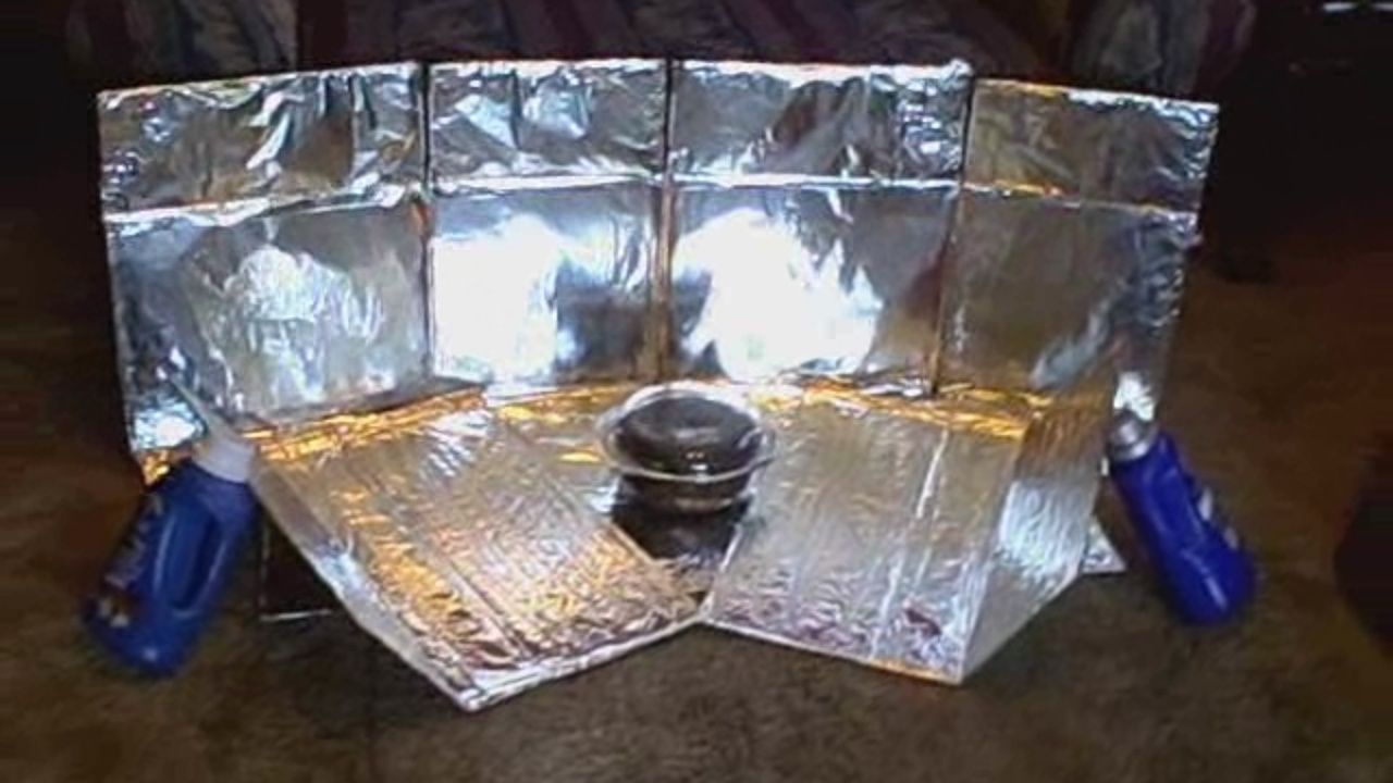 Simplest Solar Cooker Ever! (cardboard and Foil Oven) Cheapest/easiest ...