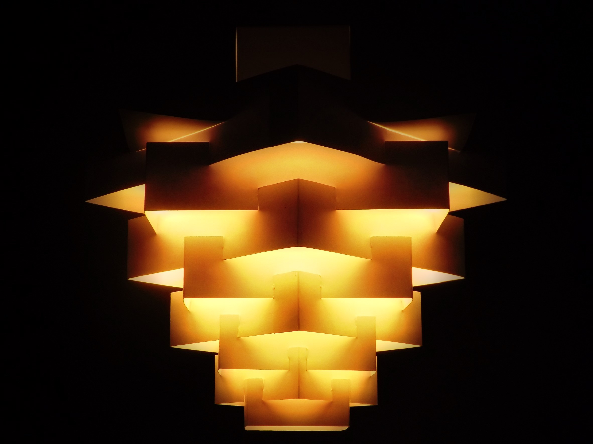 Paper Lantern : 9 Steps (with Pictures) - Instructables