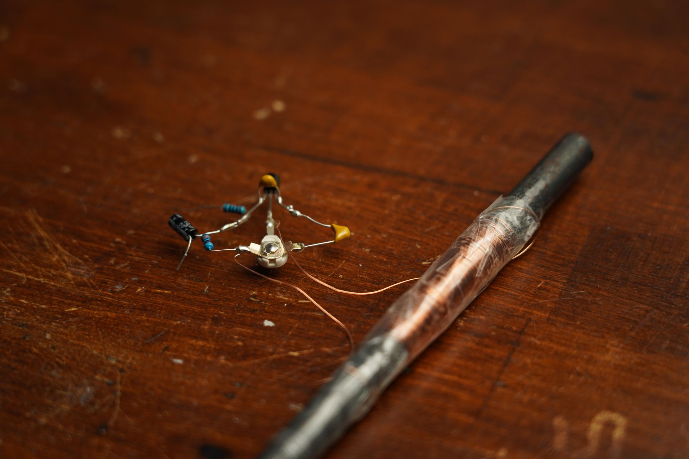 Simple AM Radio Transmitter & Receiver : 4 Steps - Instructables