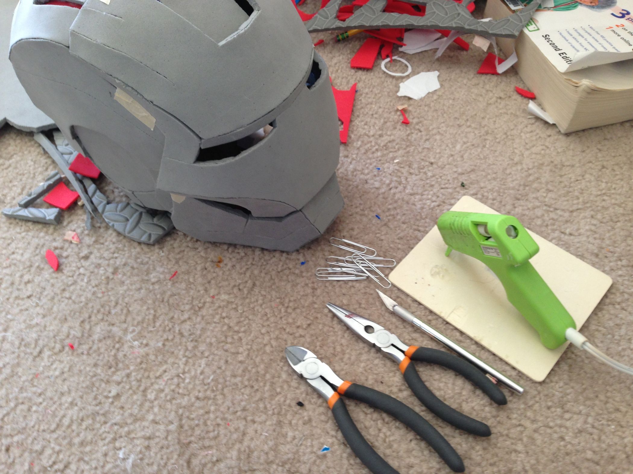 Bending, Shaping and Strengthening Foam Armor (Cheap and Easy Method ...