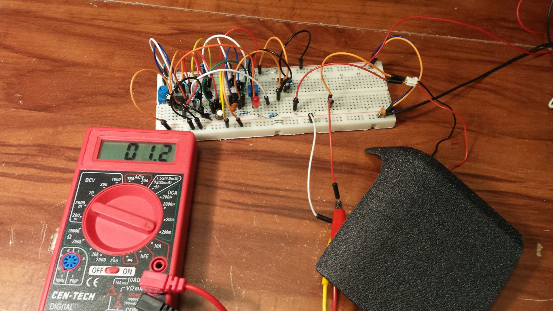 Star Trek Red Alert Sound Effect (using 555 Timers) : 3 Steps (with ...