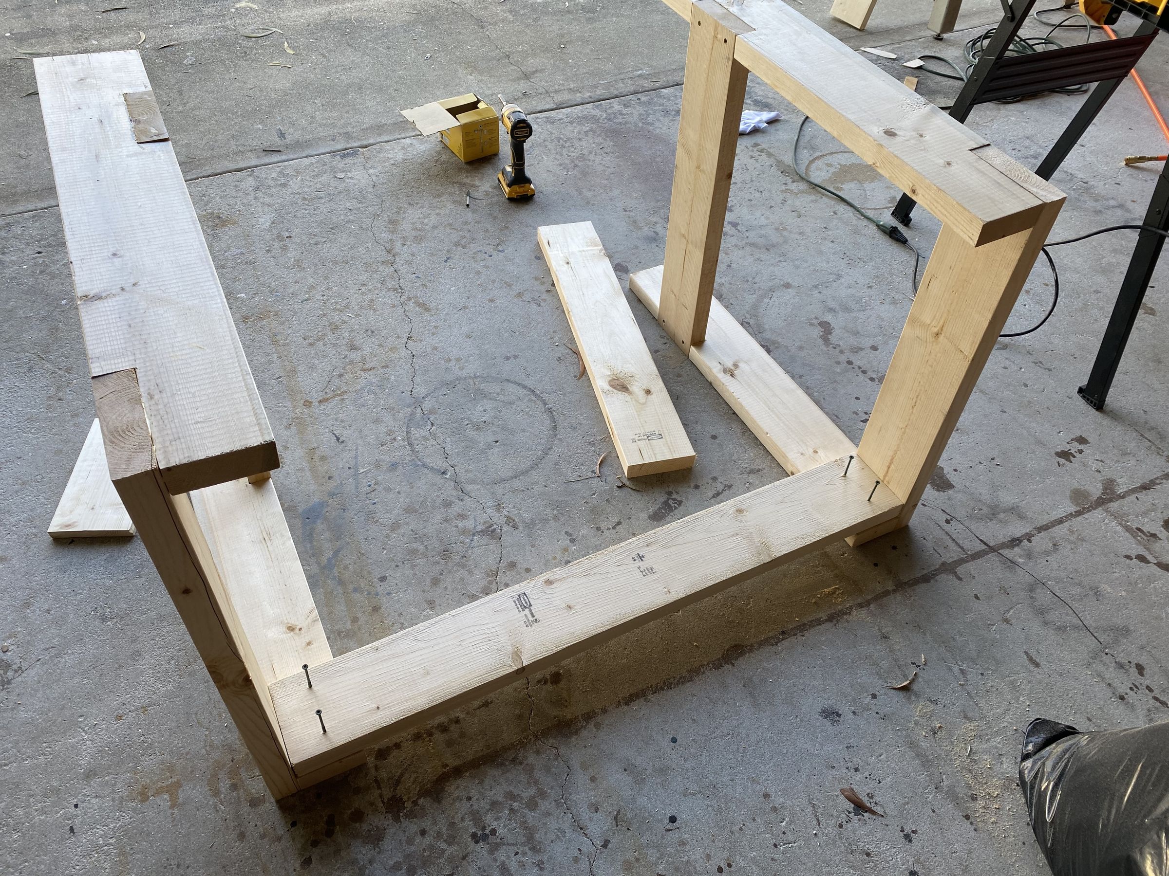 Heavy Duty Workbench : 9 Steps (with Pictures) - Instructables