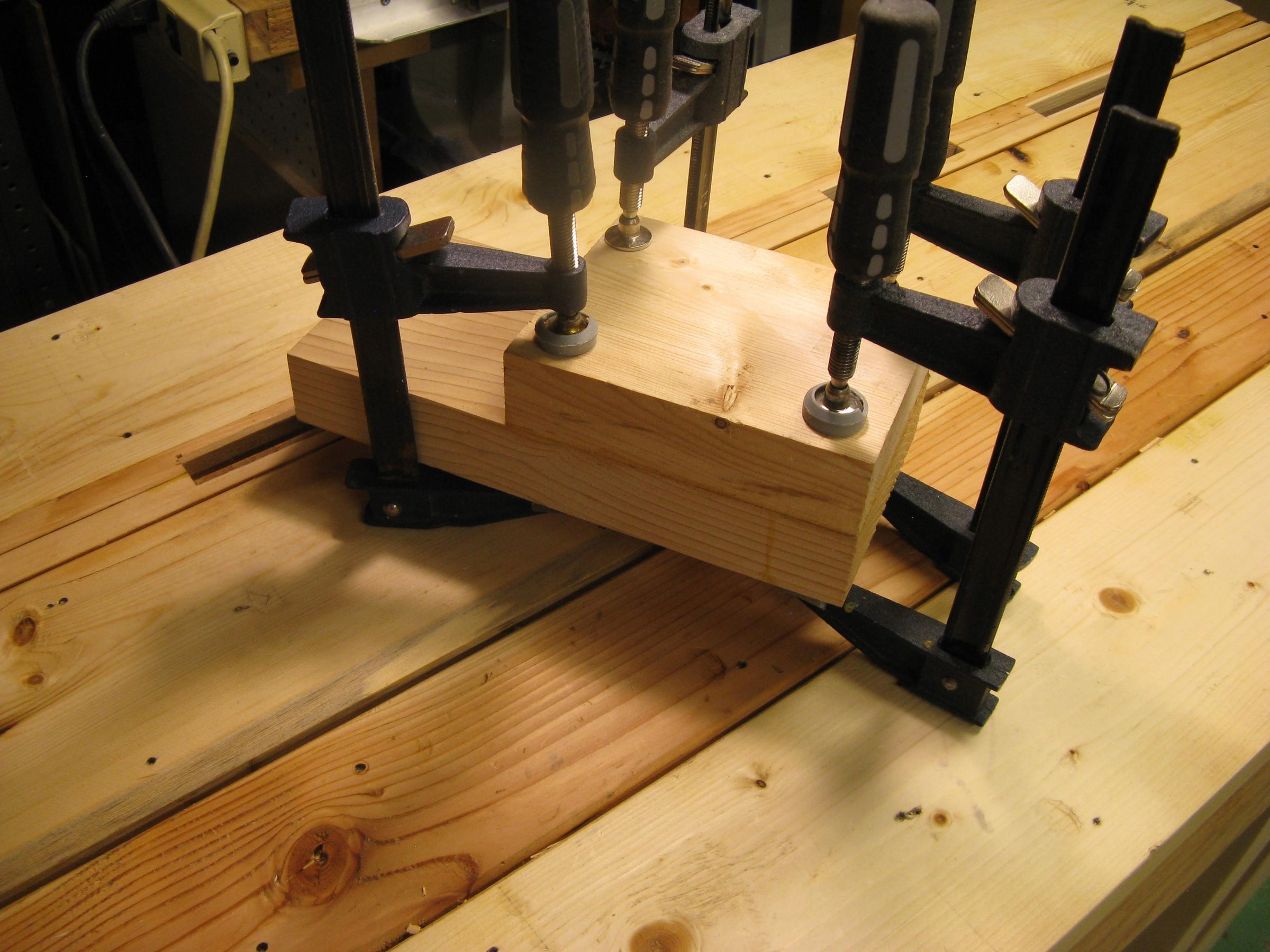 English-style Joinery Workbench : 8 Steps (with Pictures) - Instructables