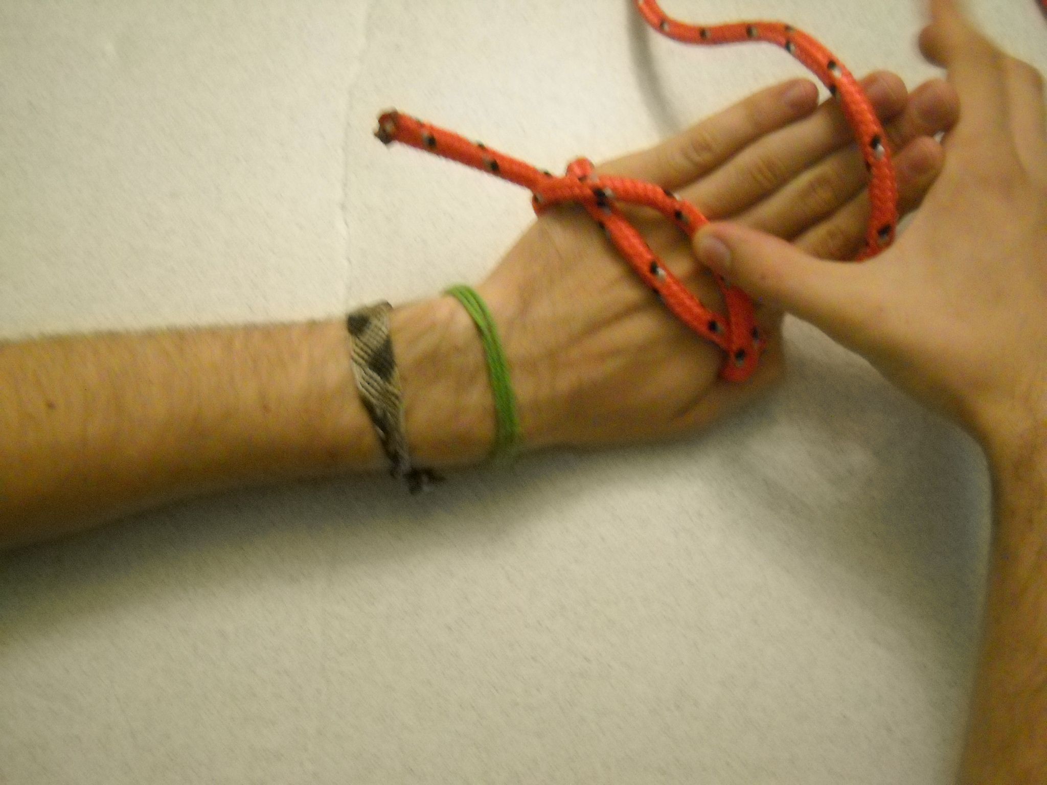 How to Tie a Woggle or Turk's Head Knot : 19 Steps - Instructables