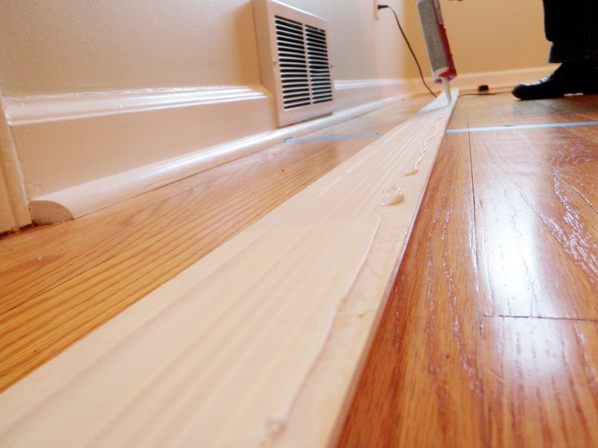 Installing Chair Rail : 9 Steps (with Pictures) - Instructables