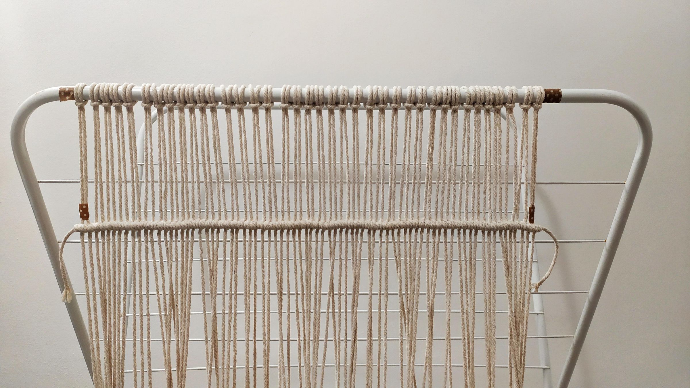 How to Make a Bohemian Macrame Rug : 14 Steps (with Pictures ...