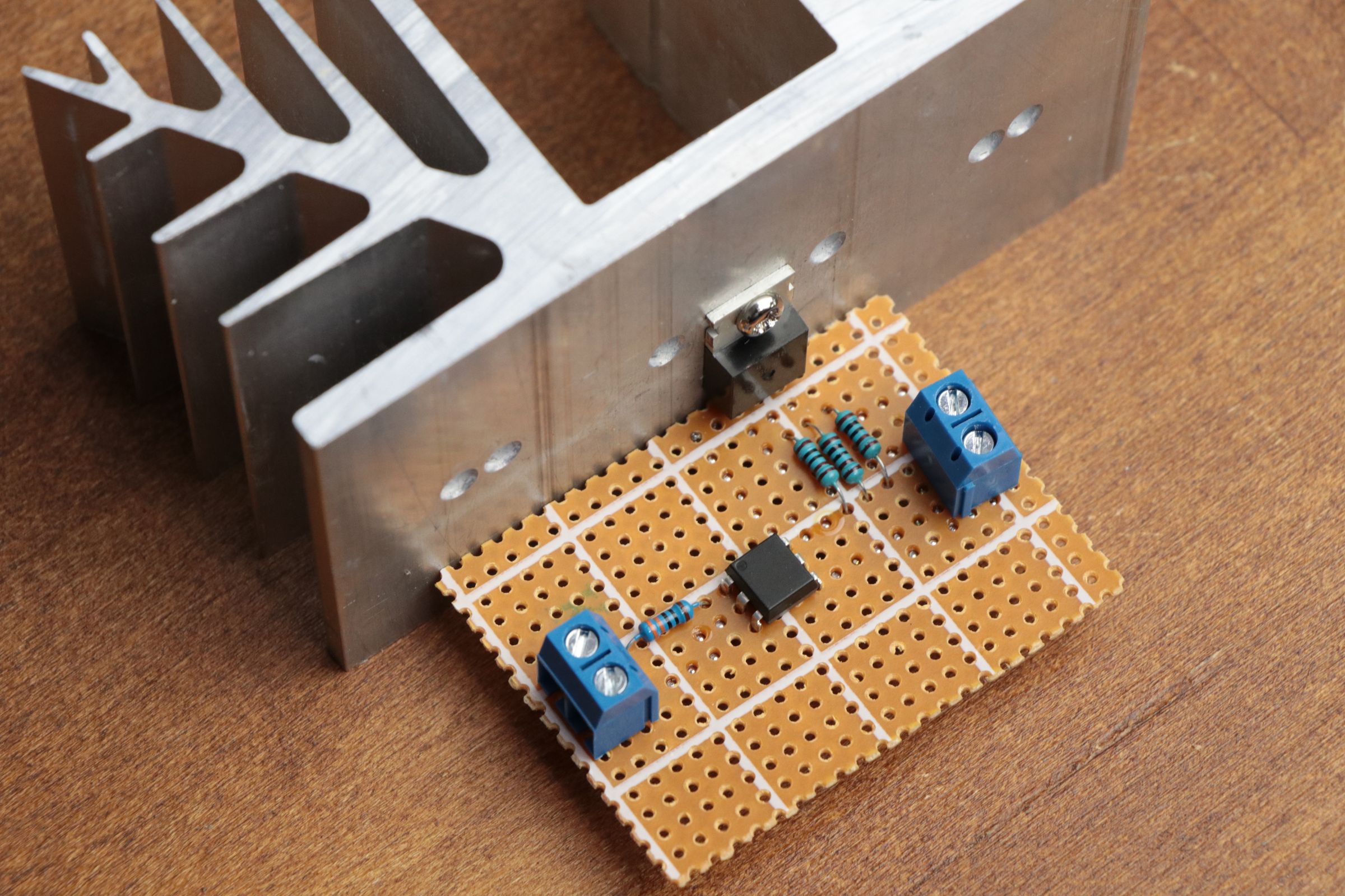 Make Your Own Solid State Relay : 4 Steps (with Pictures) - Instructables