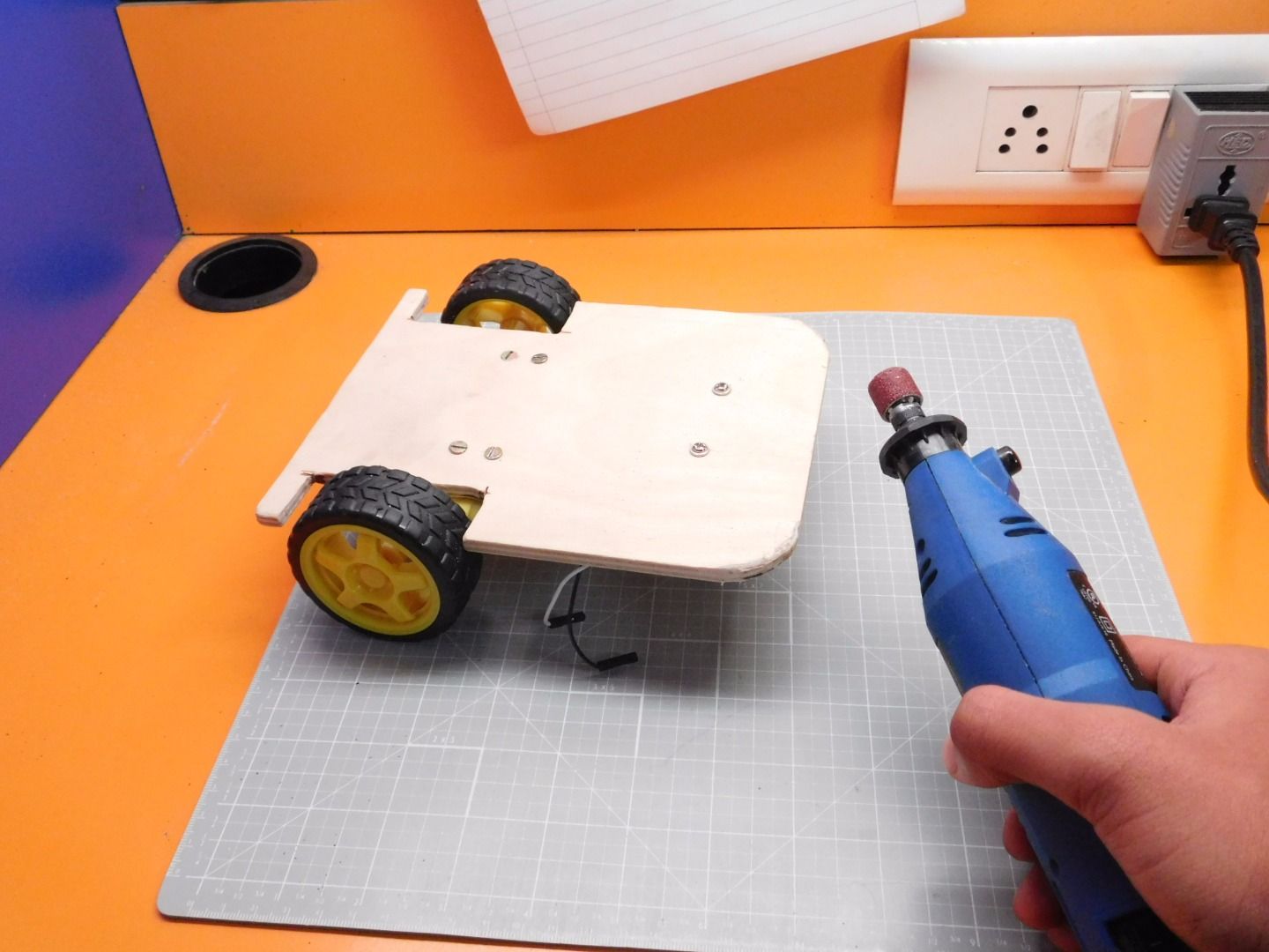 Multi-Purpose Plywood Robot Prototyping Base : 21 Steps (with Pictures ...