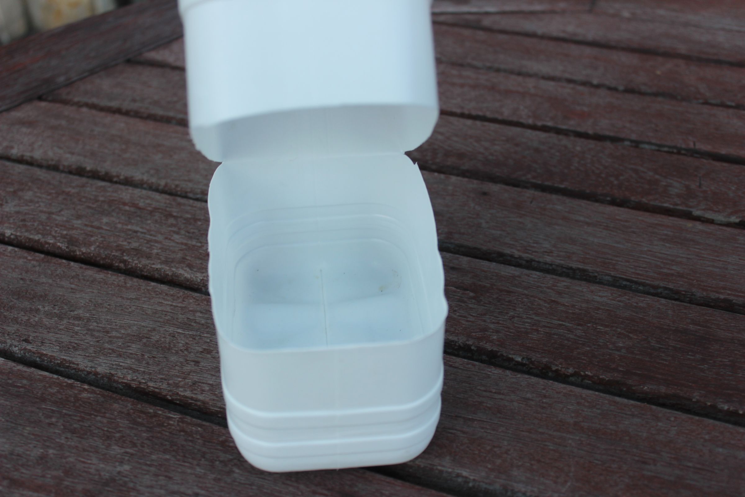 Mini Milk Jug Greenhouse : 3 Steps (with Pictures) - Instructables