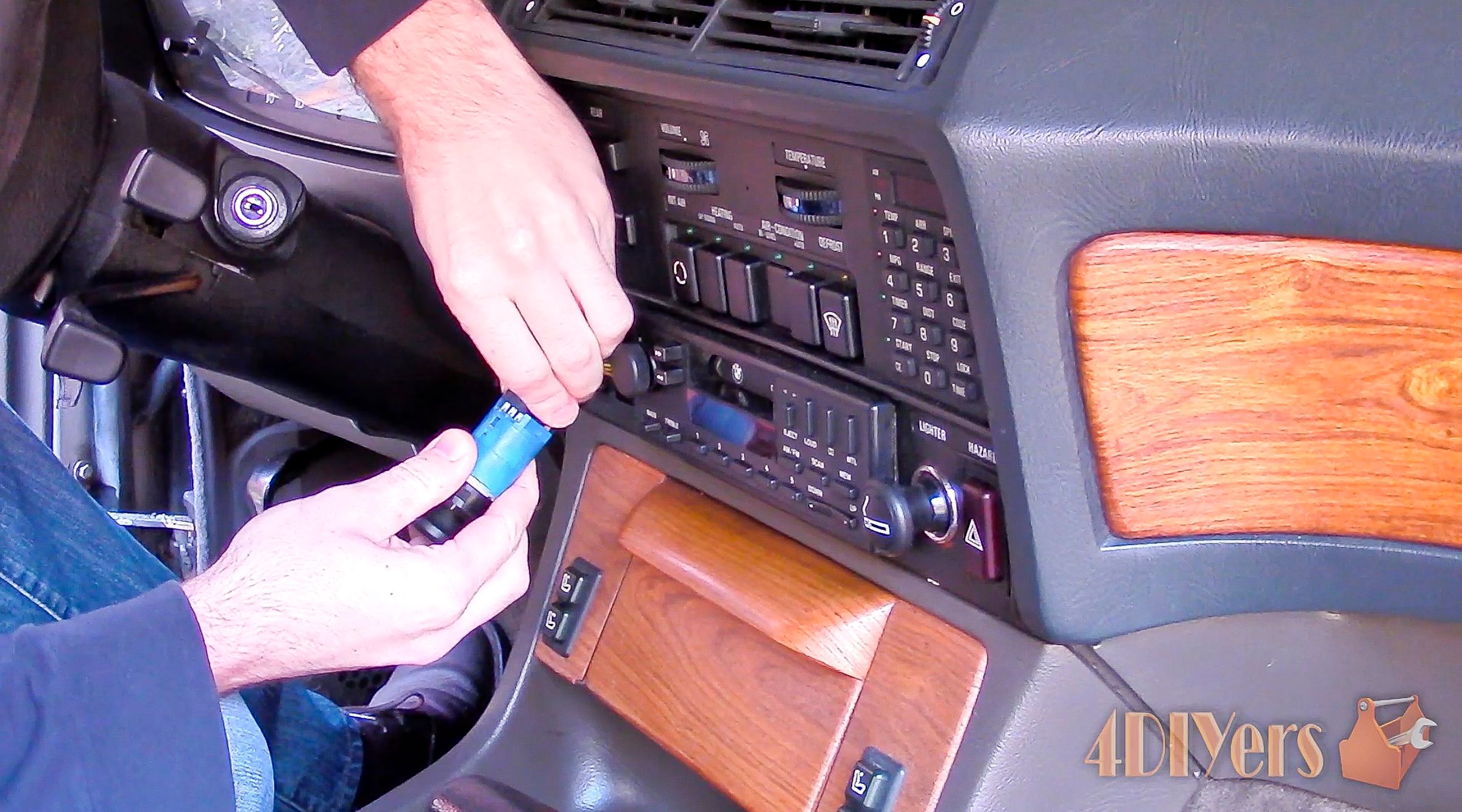 How to Clean a Potentiometer Switch : 3 Steps (with Pictures ...