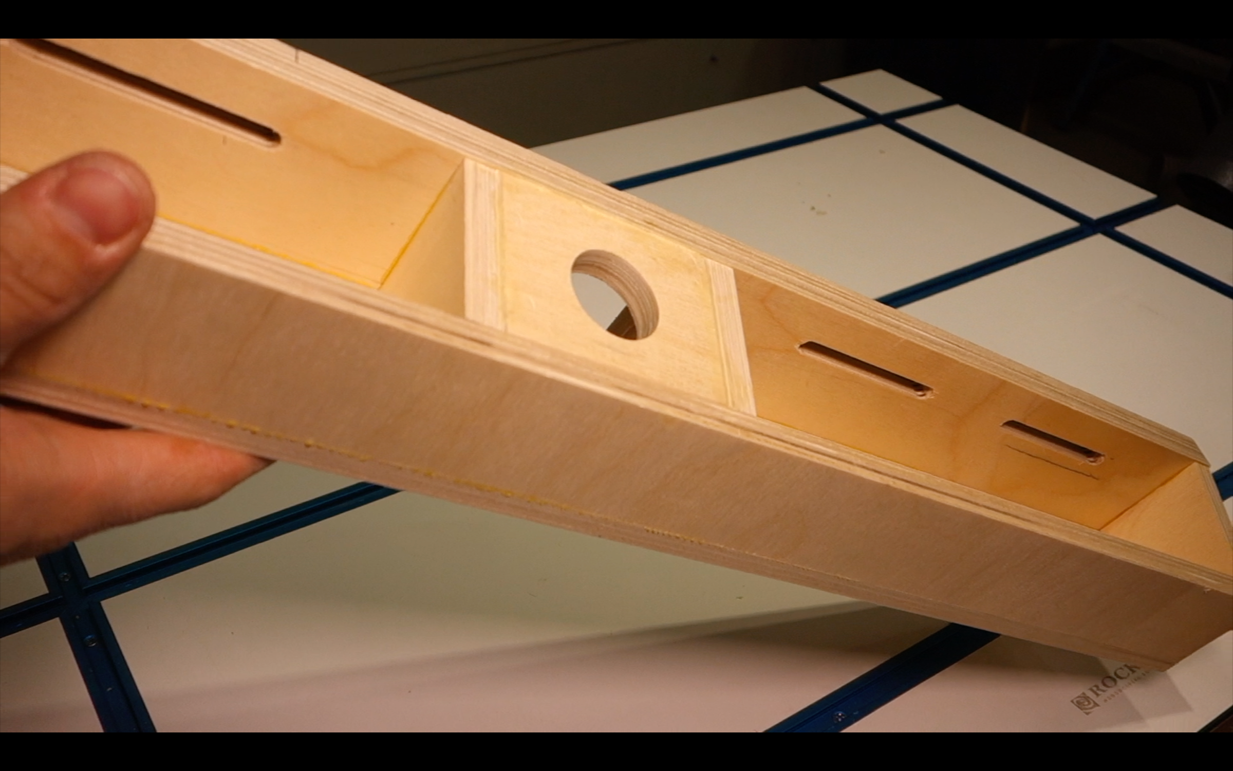 Make It - Adjustable Router Fence : 7 Steps (with Pictures) - Instructables