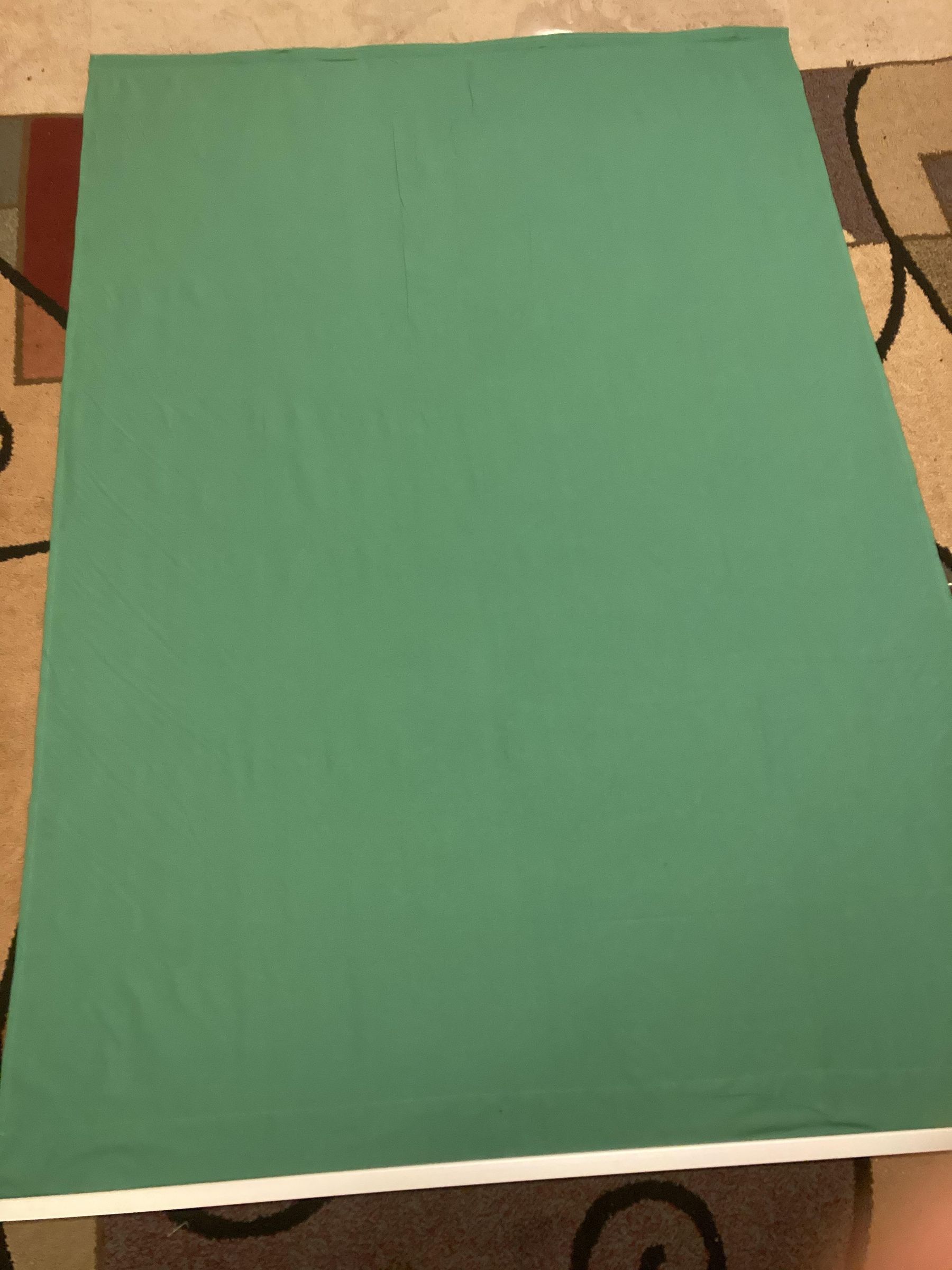 How to Create a Retractable Green Screen : 6 Steps (with Pictures ...
