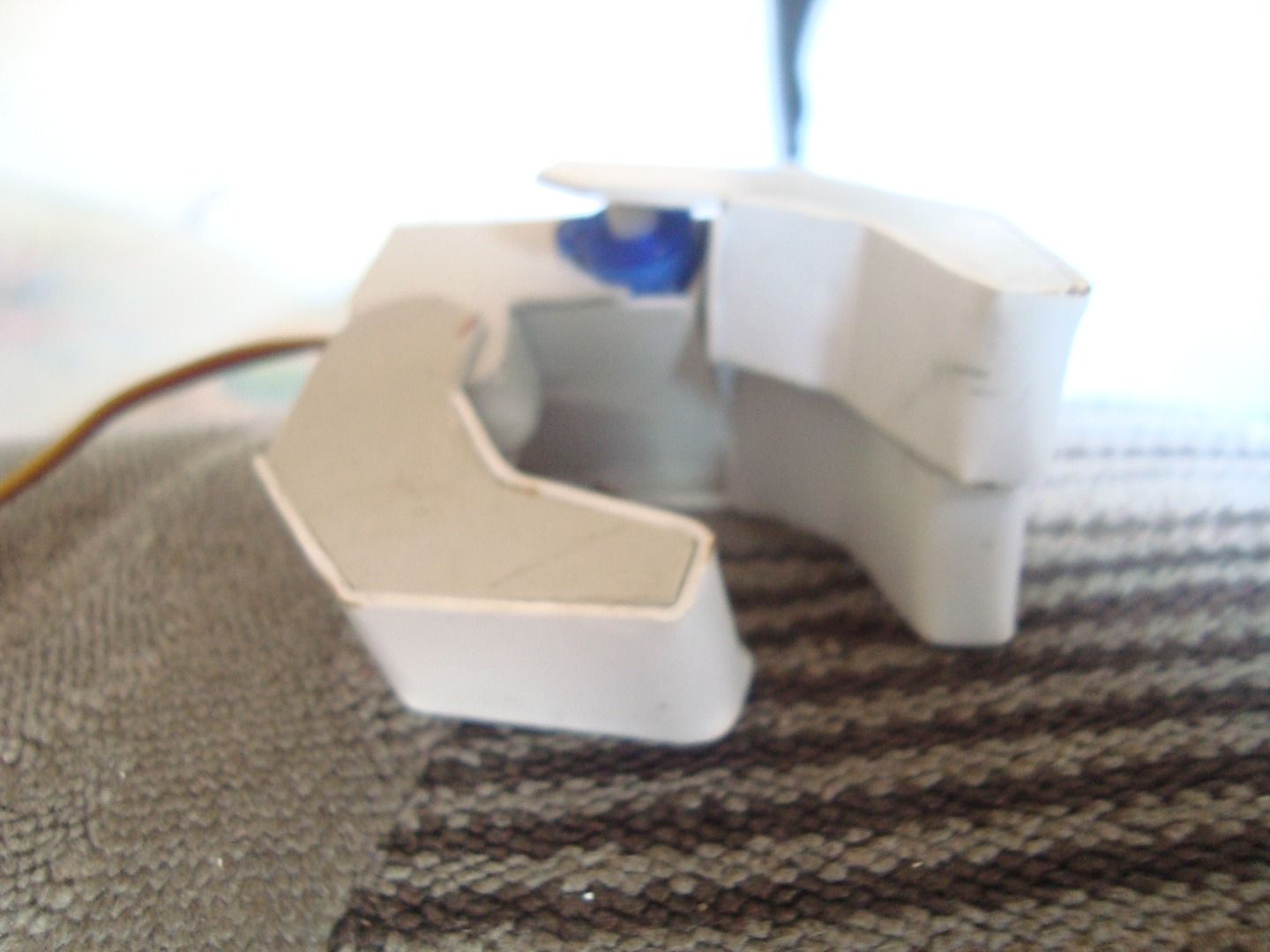 Making Humanoid Robot : 5 Steps - Instructables