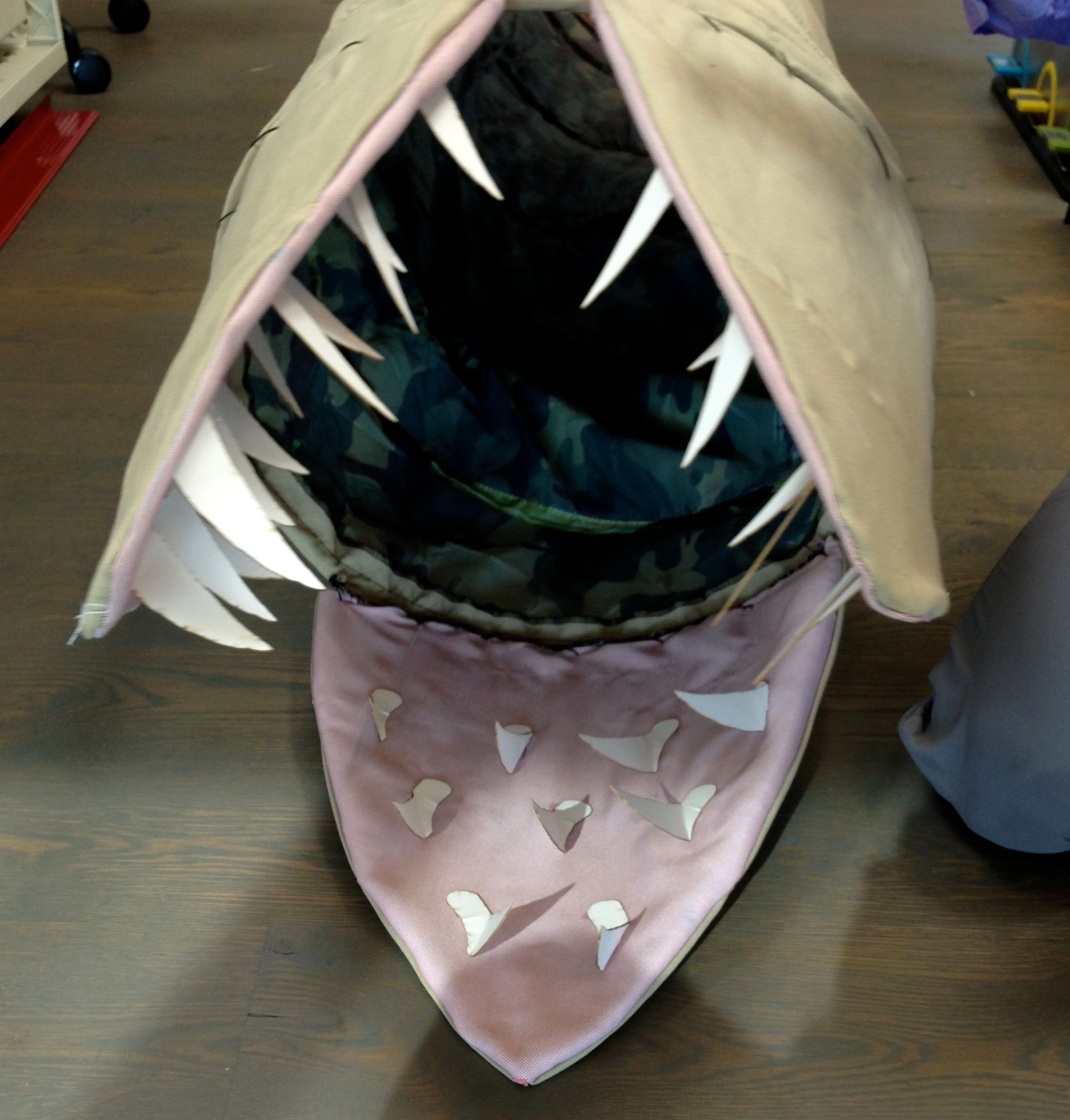 Dune Giant Sandworm Shai Hulud Costume : 9 Steps (with Pictures ...