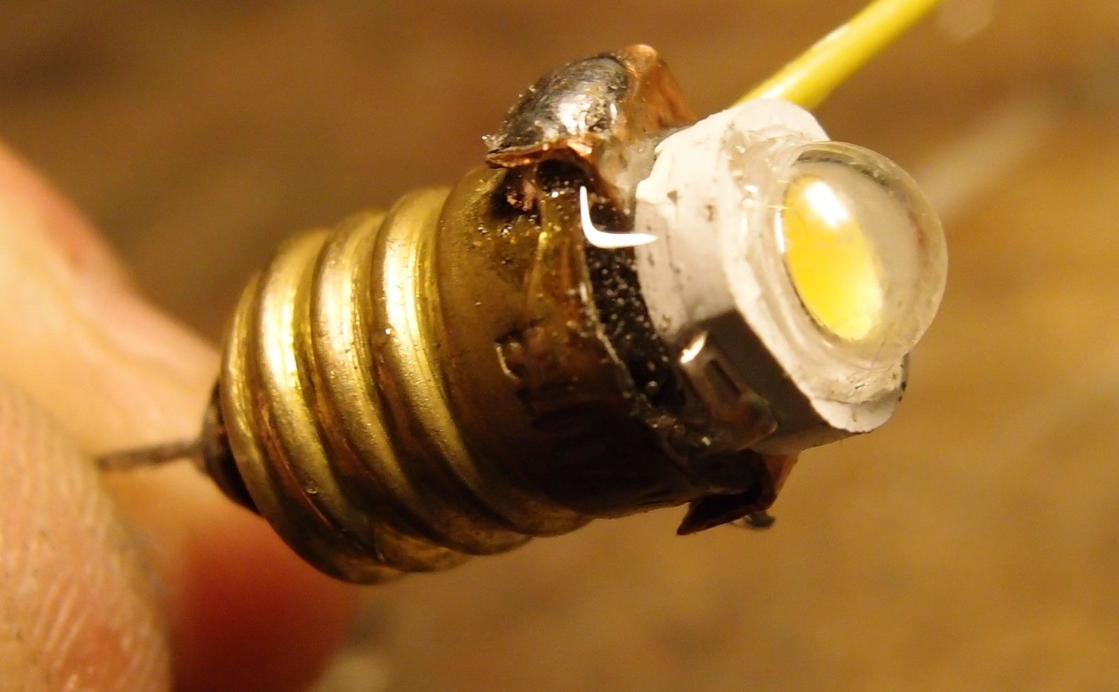DIY Bicycle LED Bulb for Reversible Conversion of Old Bicycle Head ...