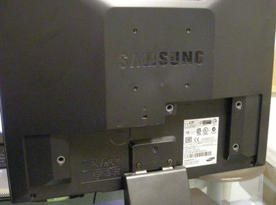 Hanging a Monitor on a Wall : 6 Steps - Instructables