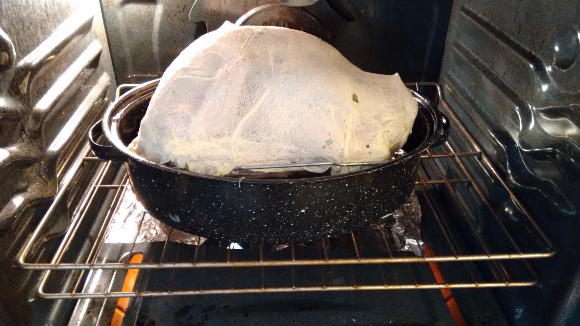 Cheesecloth Herb Roasted Turkey : 13 Steps (with Pictures) - Instructables