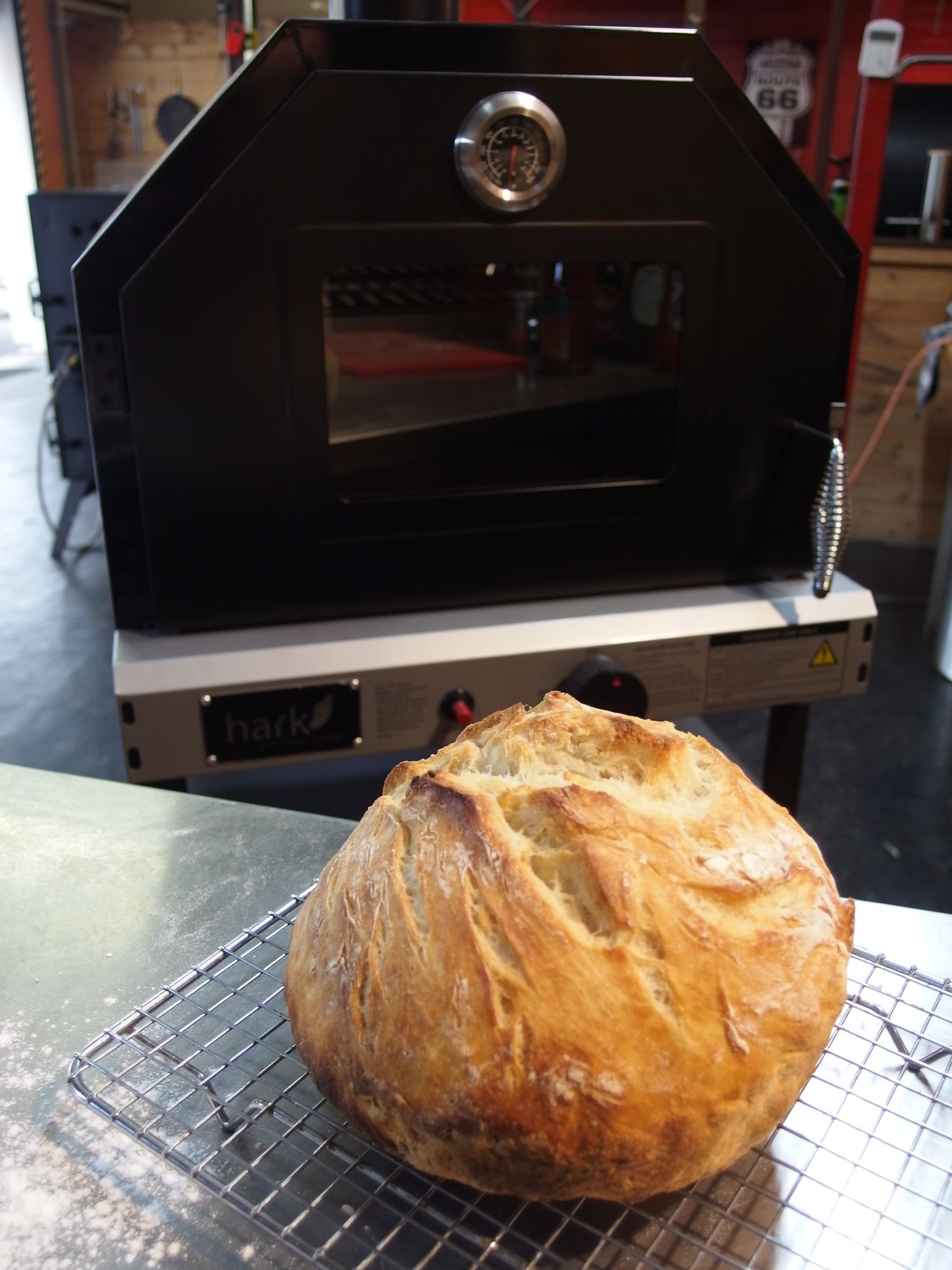 BBQ Bread in a Cast Iron Camp Oven : 11 Steps (with Pictures ...