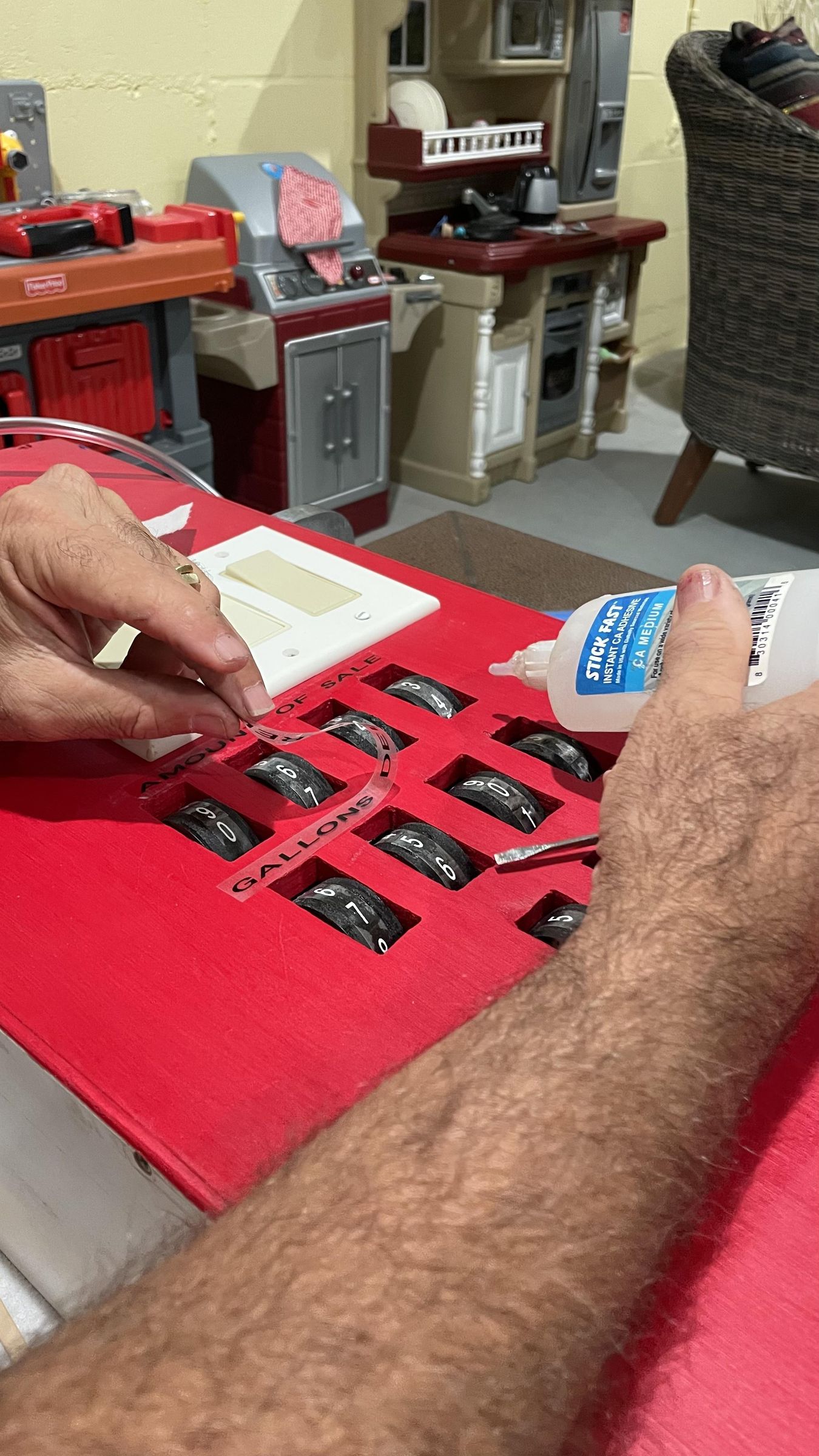 GAS PUMP : 11 Steps (with Pictures) - Instructables