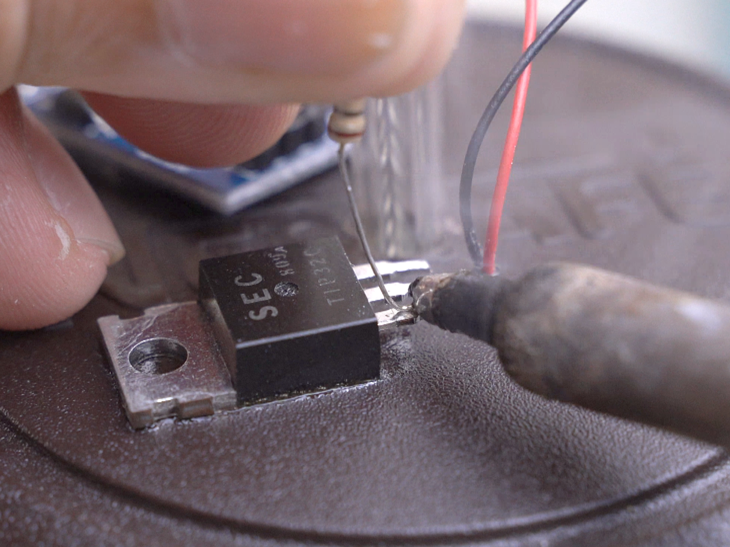 DIY Automatic Alcohol Dispenser (No Arduino Needed) : 18 Steps (with ...