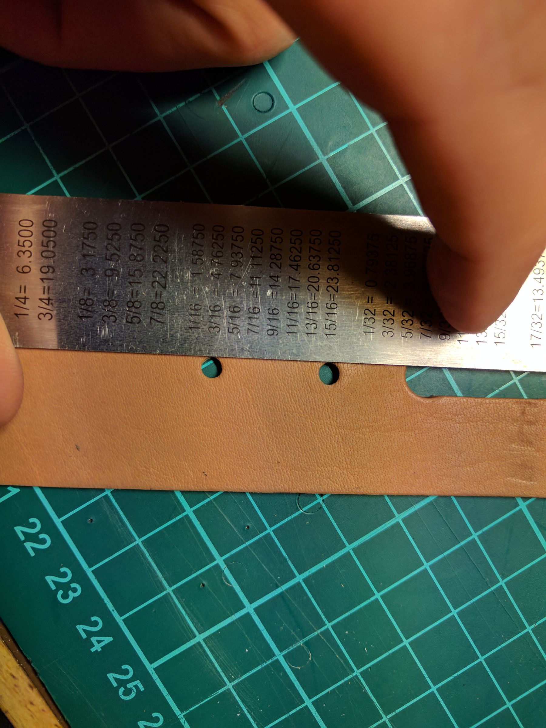 Leather Compass Case : 9 Steps (with Pictures) - Instructables