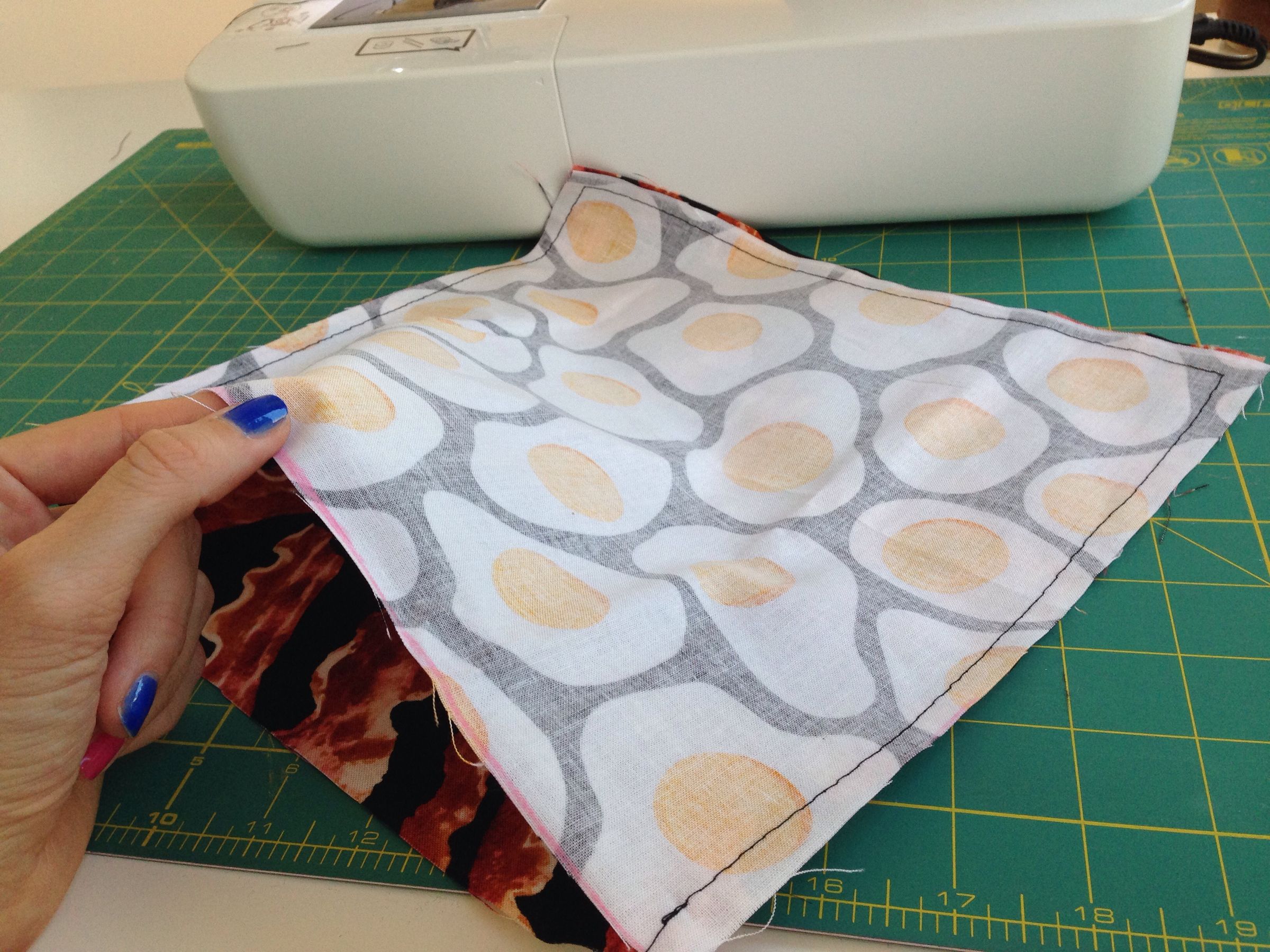 Easy and Stylish Fabric Pan Protectors : 8 Steps (with Pictures ...