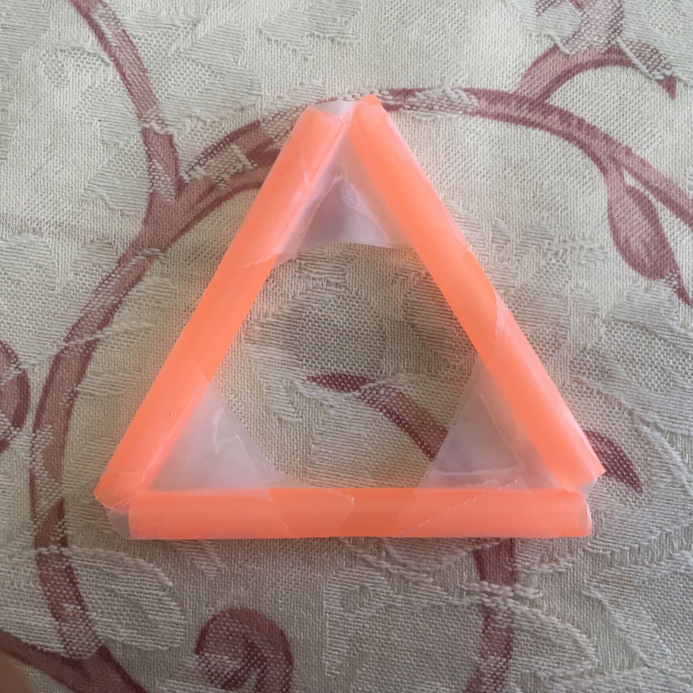 Easy and Lightweight Egg Drop Protection Device : 5 Steps - Instructables