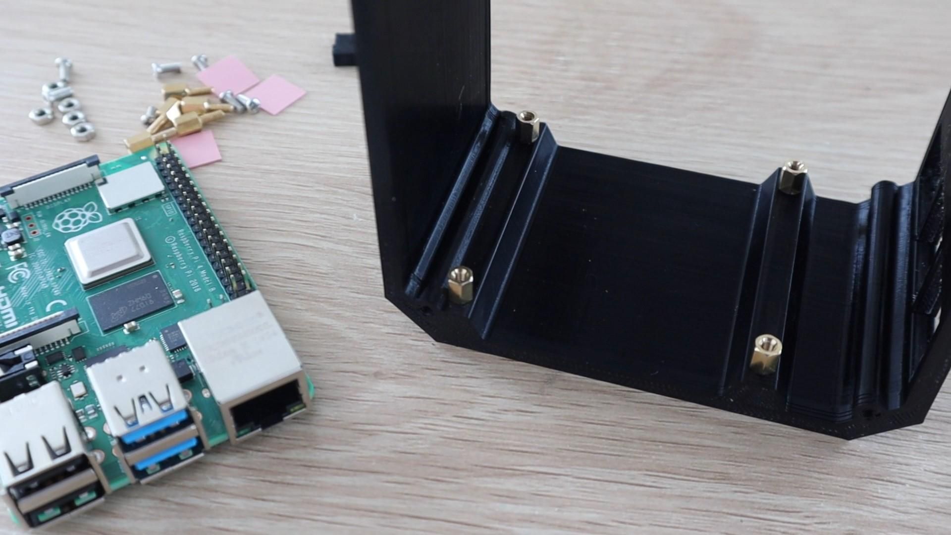DIY Raspberry Pi Desktop Case With Stats Display : 9 Steps (with ...