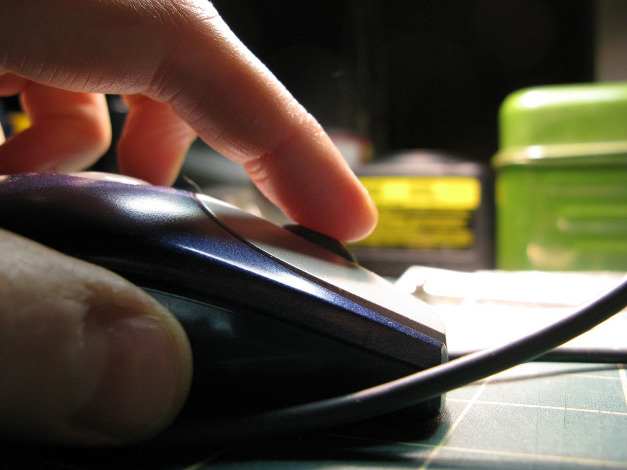 Make Your Mouse Scroll Wheel Move Like Butter : 6 Steps - Instructables