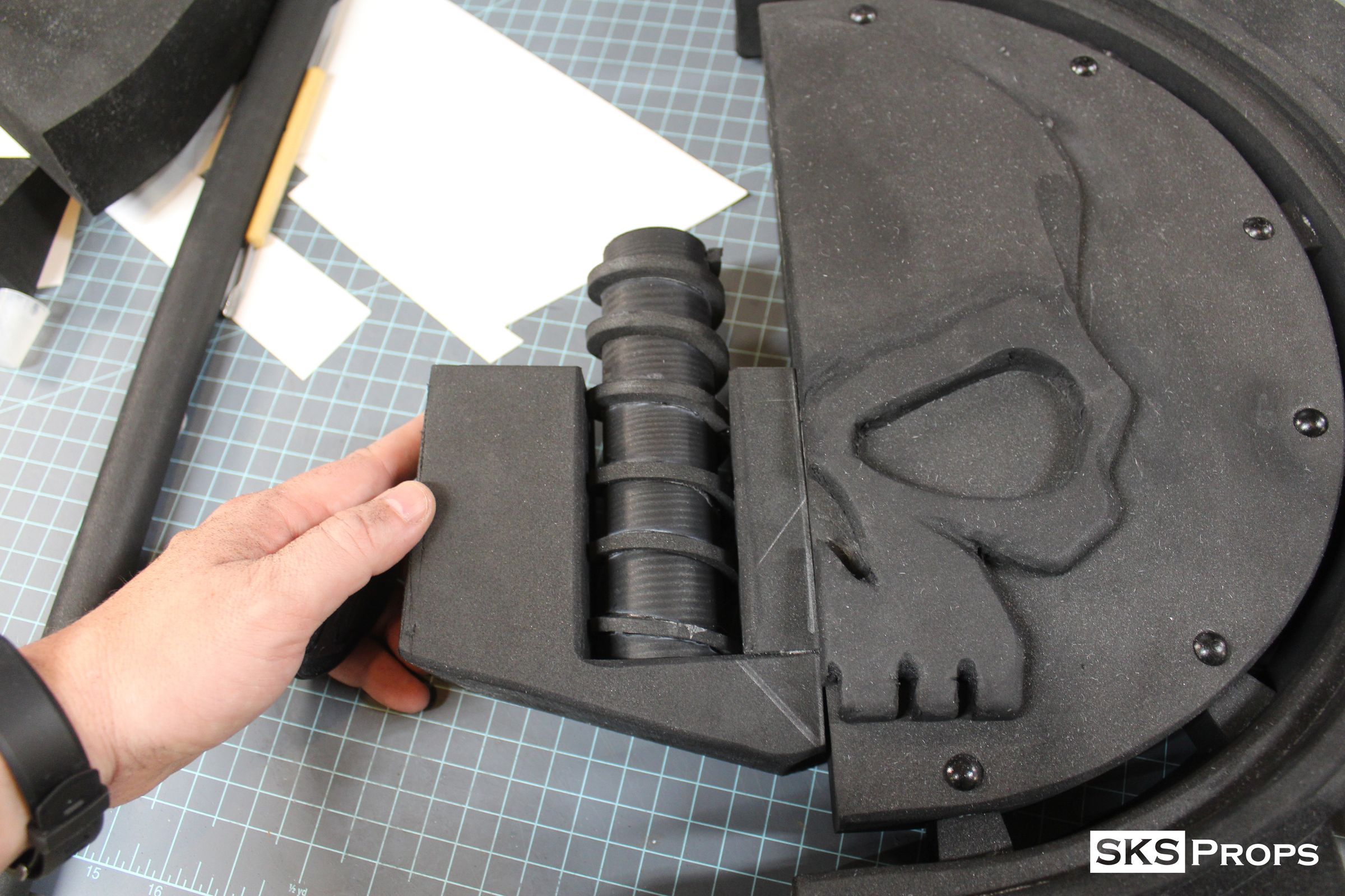 Warhammer 40K Tech Priest Cosplay - SKS Props : 35 Steps (with Pictures ...