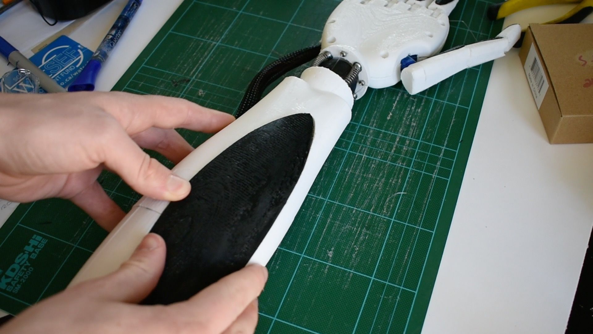 Robotic Arm 3D Printed (DIY Initial Prosthetic Prototype) : 12 Steps ...