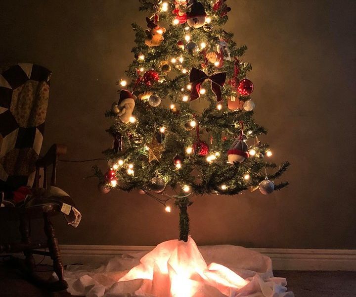 How to Make a Sound Activated Light Up Bluetooth Christmas Tree Base ...