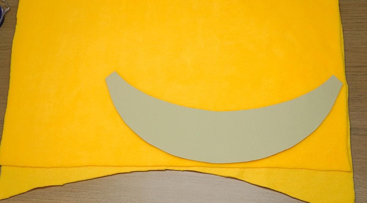 DIY Banana PLUSHIES ! | Whole & Peeled Fruit Sewing Patterns : 22 Steps ...