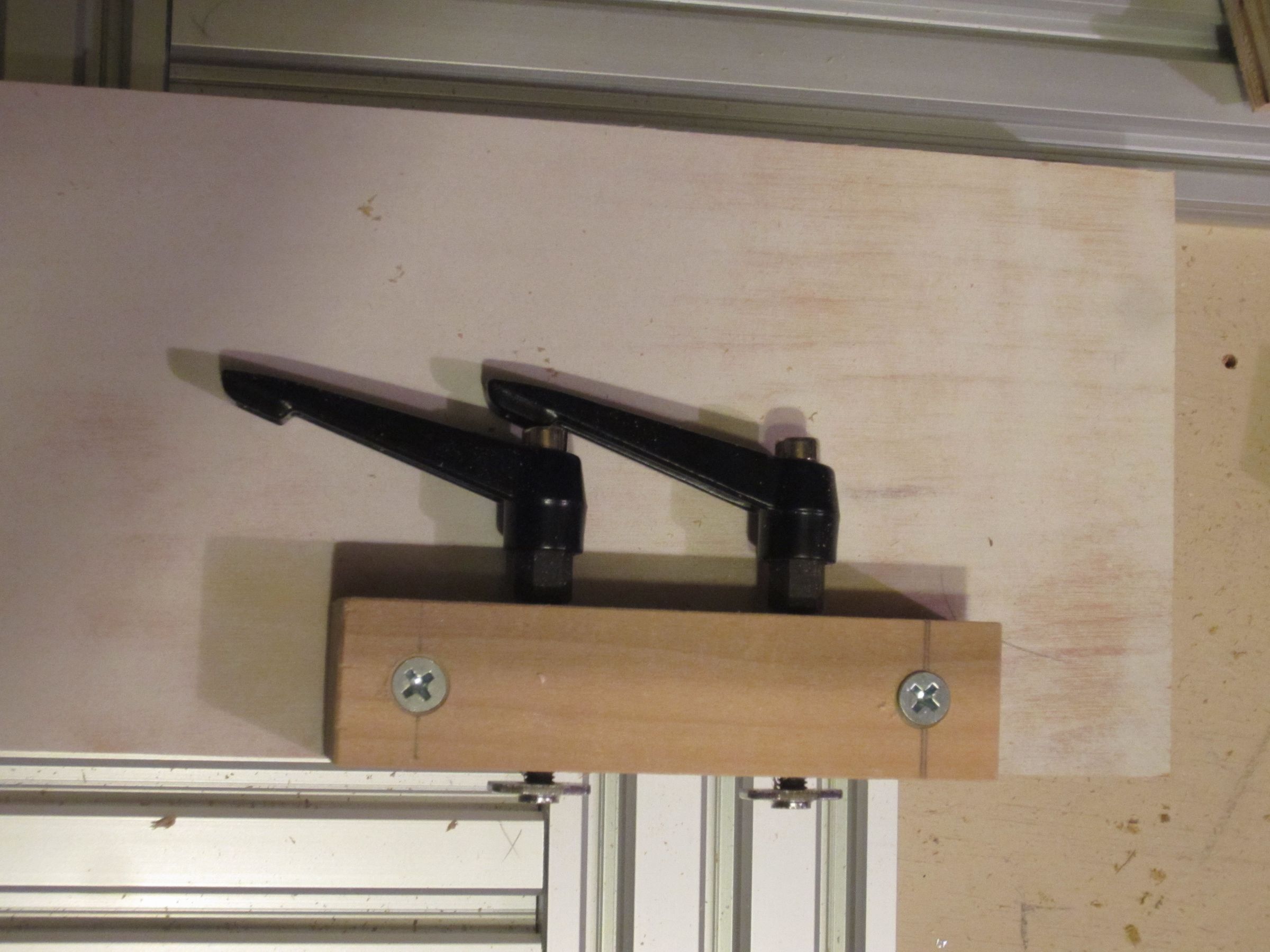 Adjustable Router Guide Template : 11 Steps (with Pictures) - Instructables