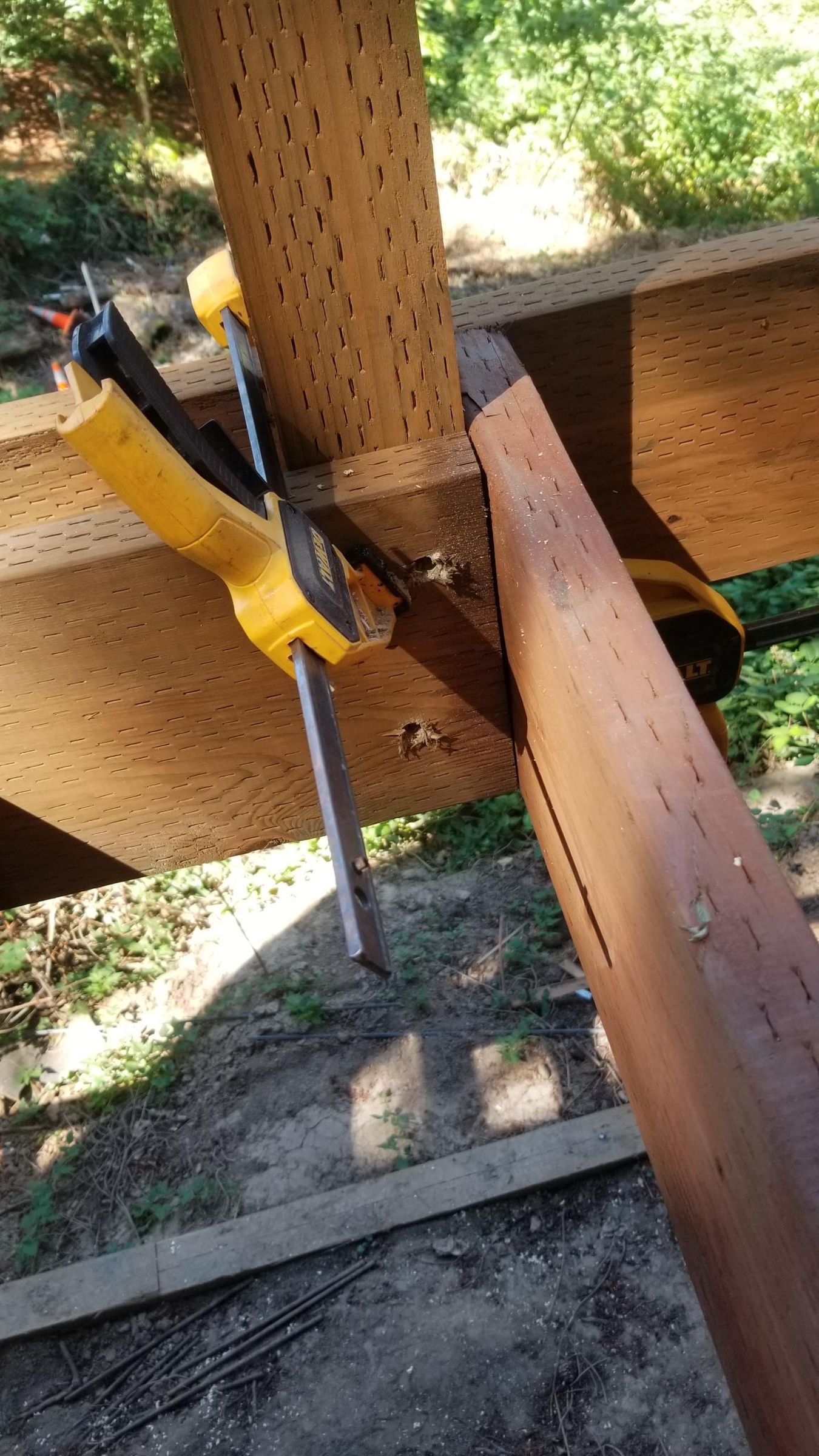 How to Attach Railing Posts to a Deck Frame : 10 Steps (with Pictures ...