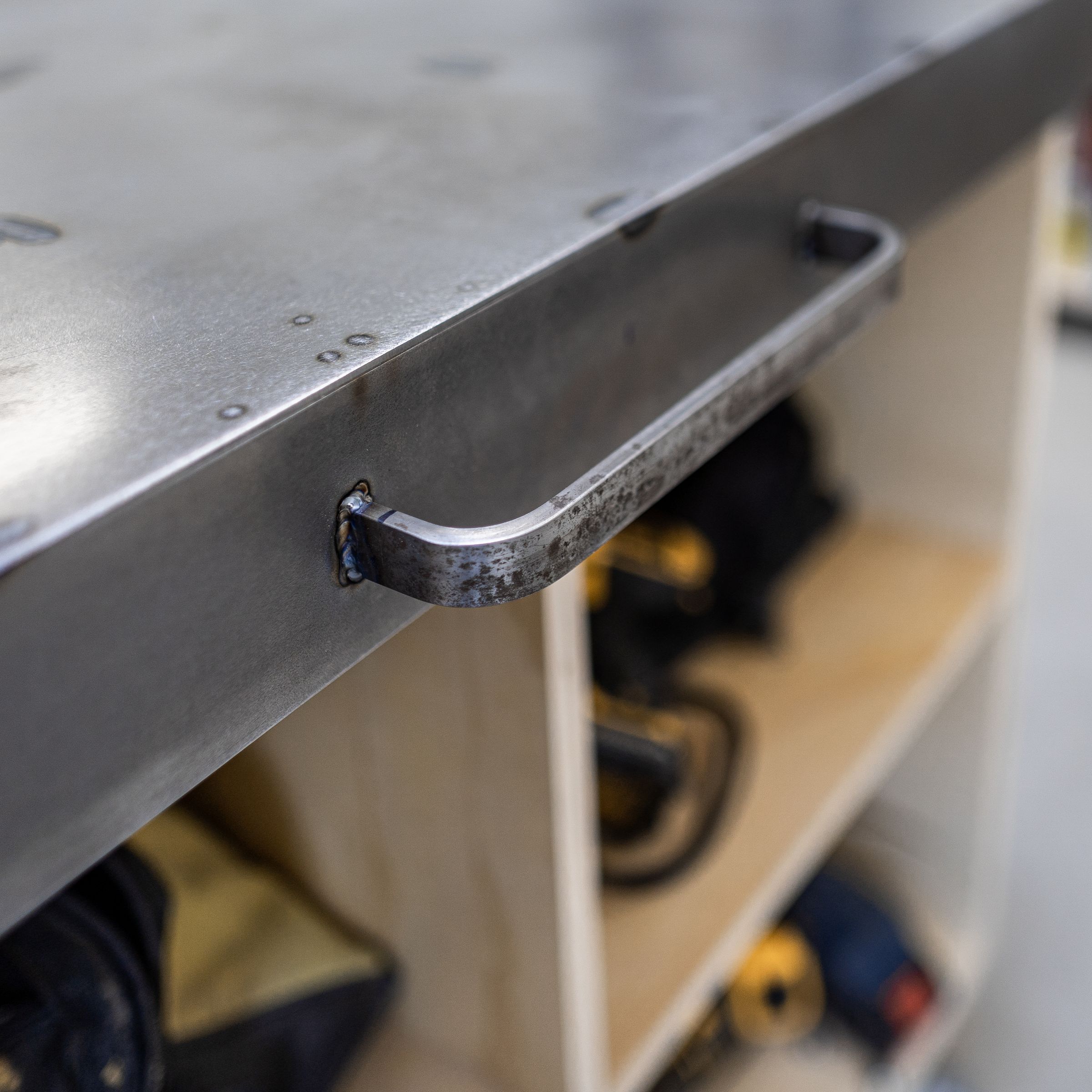 Welding Table Cover for a Workbench : 12 Steps (with Pictures ...