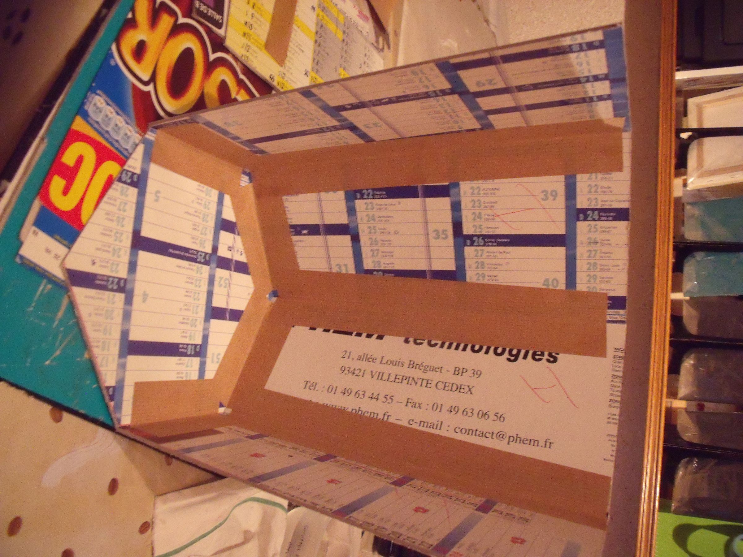 How to Make a Dustbin in Cardboard? : 7 Steps - Instructables