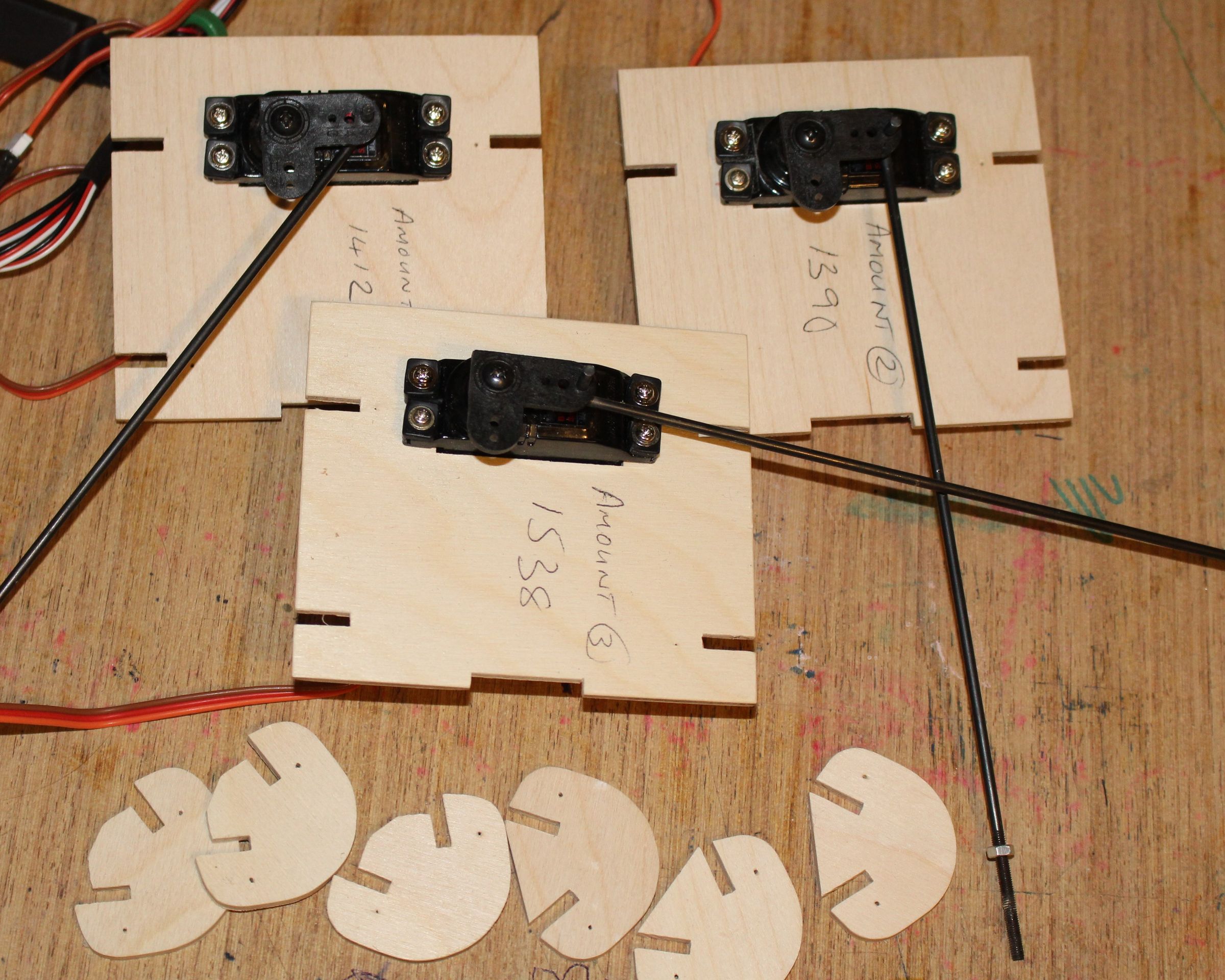 Arduino Balancing Game With Servos. : 9 Steps (with Pictures ...