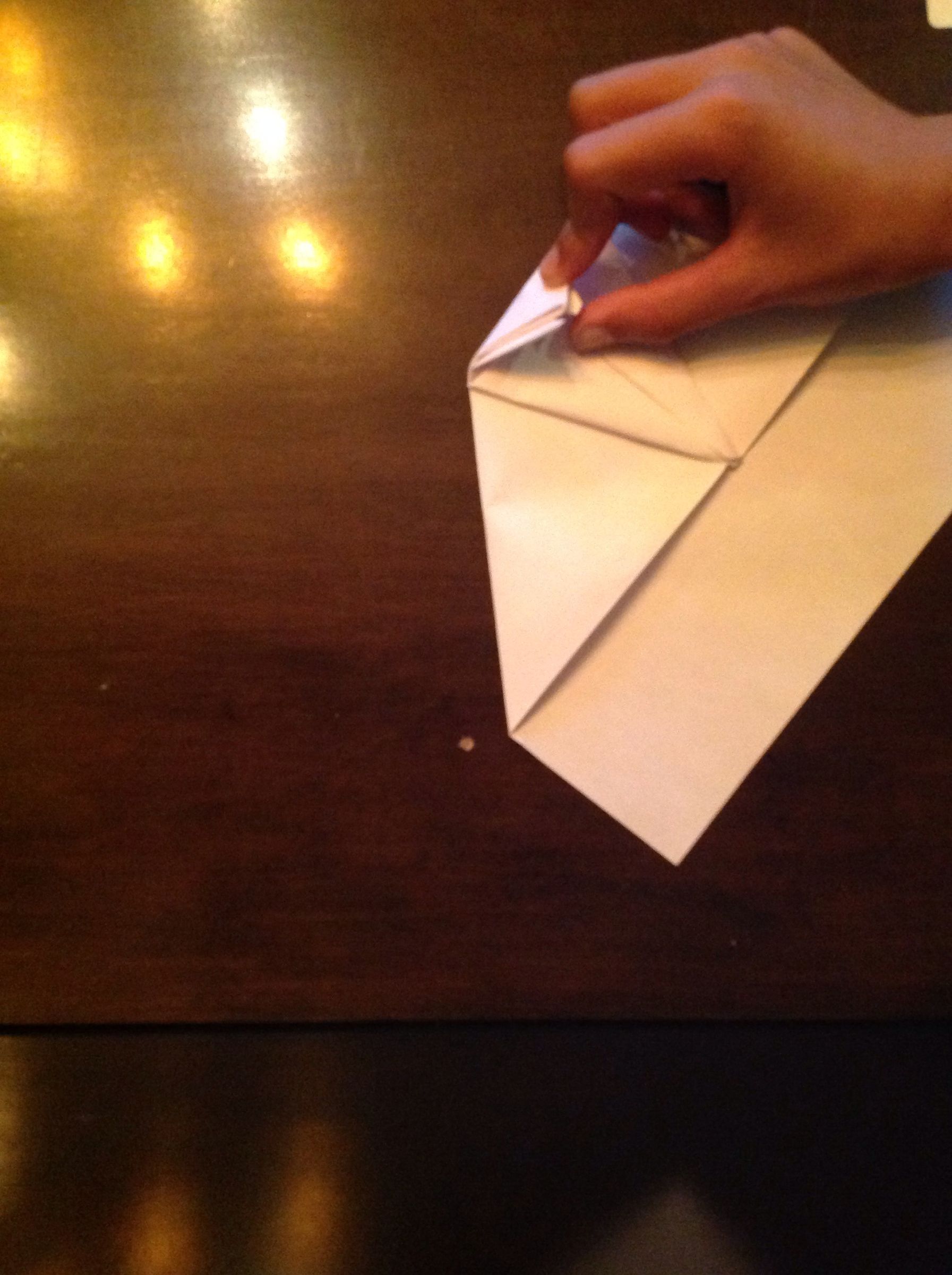 Advanced Paper Airplane : 20 Steps - Instructables