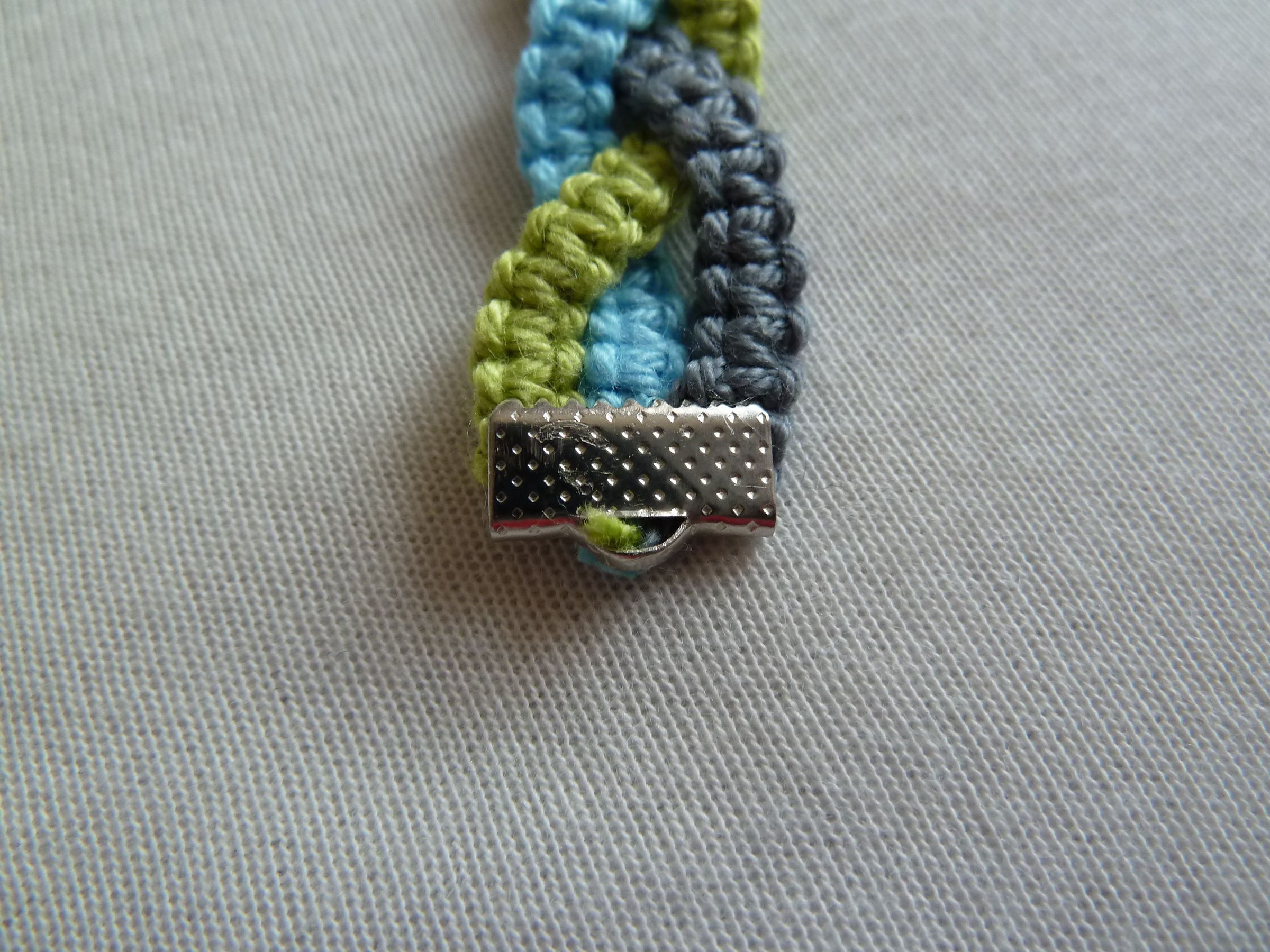 Braided Macrame Bracelet : 14 Steps (with Pictures) - Instructables