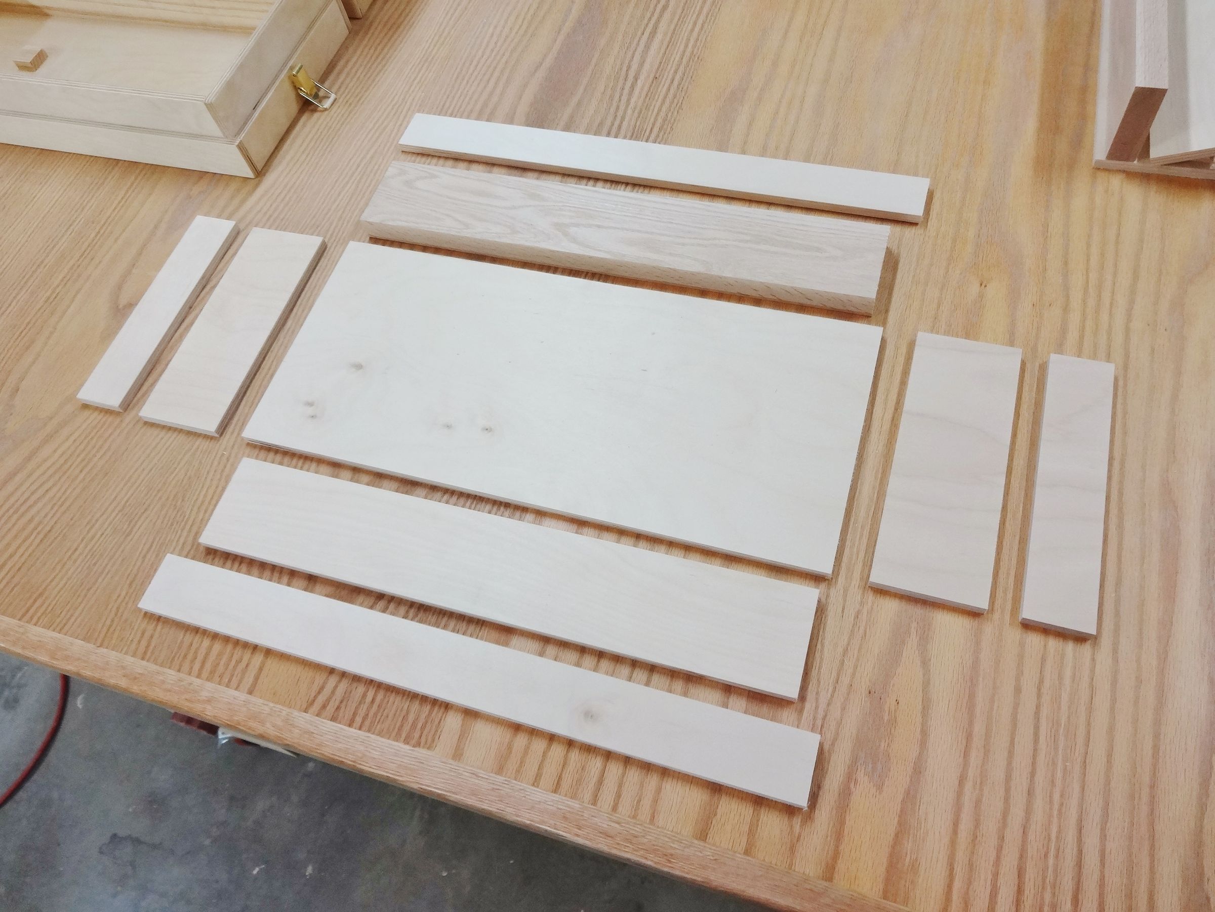 How to Make a Custom Sewing Machine Case : 18 Steps (with Pictures ...