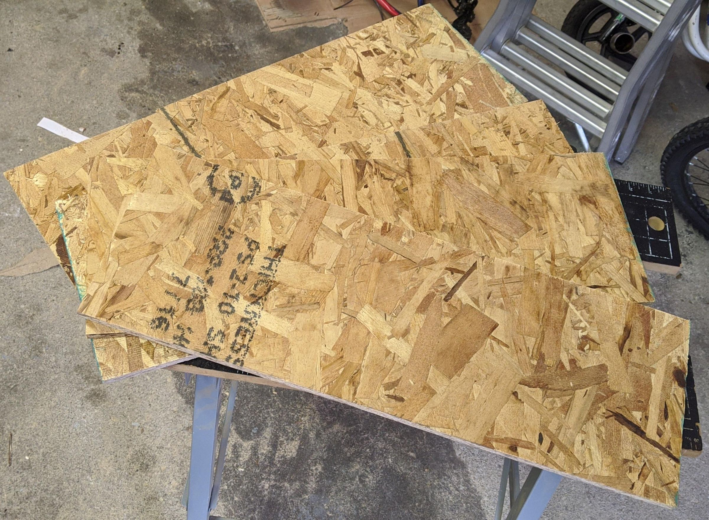 Space Saving Expandable Table for Tabletop and Board Games : 25 Steps ...