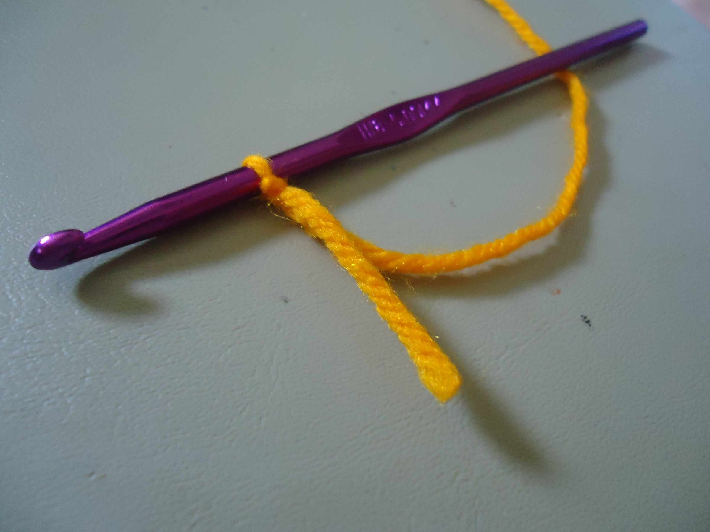 First Beginner Crochet Project: Single Crochet Square : 18 Steps (with ...