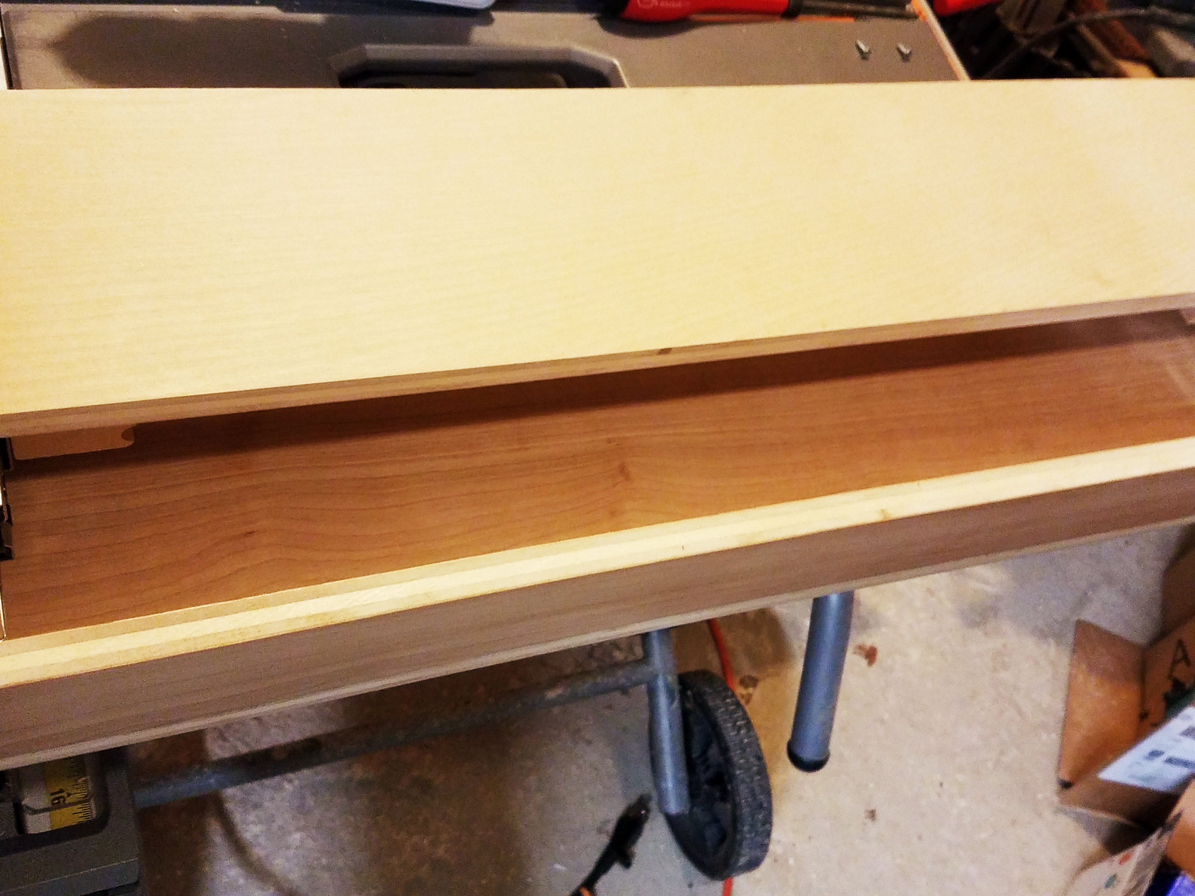 Small Floating Shelf With Hidden Storage : 12 Steps (with Pictures ...