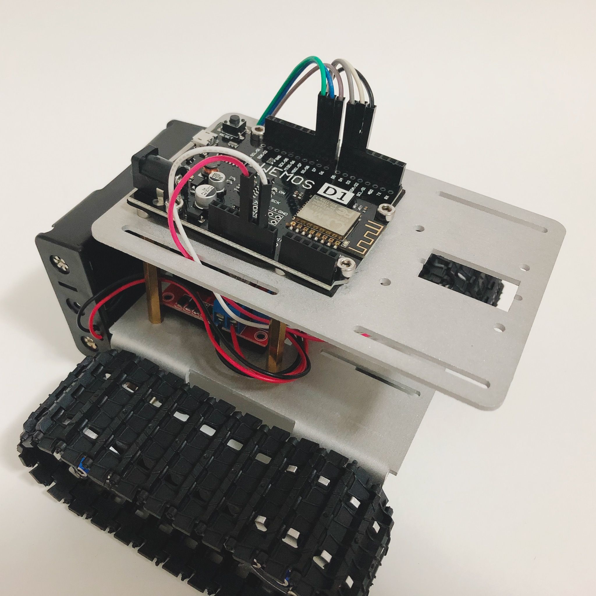 Wi-Fi Controlled Robot Using Wemos D1 ESP8266, Arduino IDE and Blynk ...