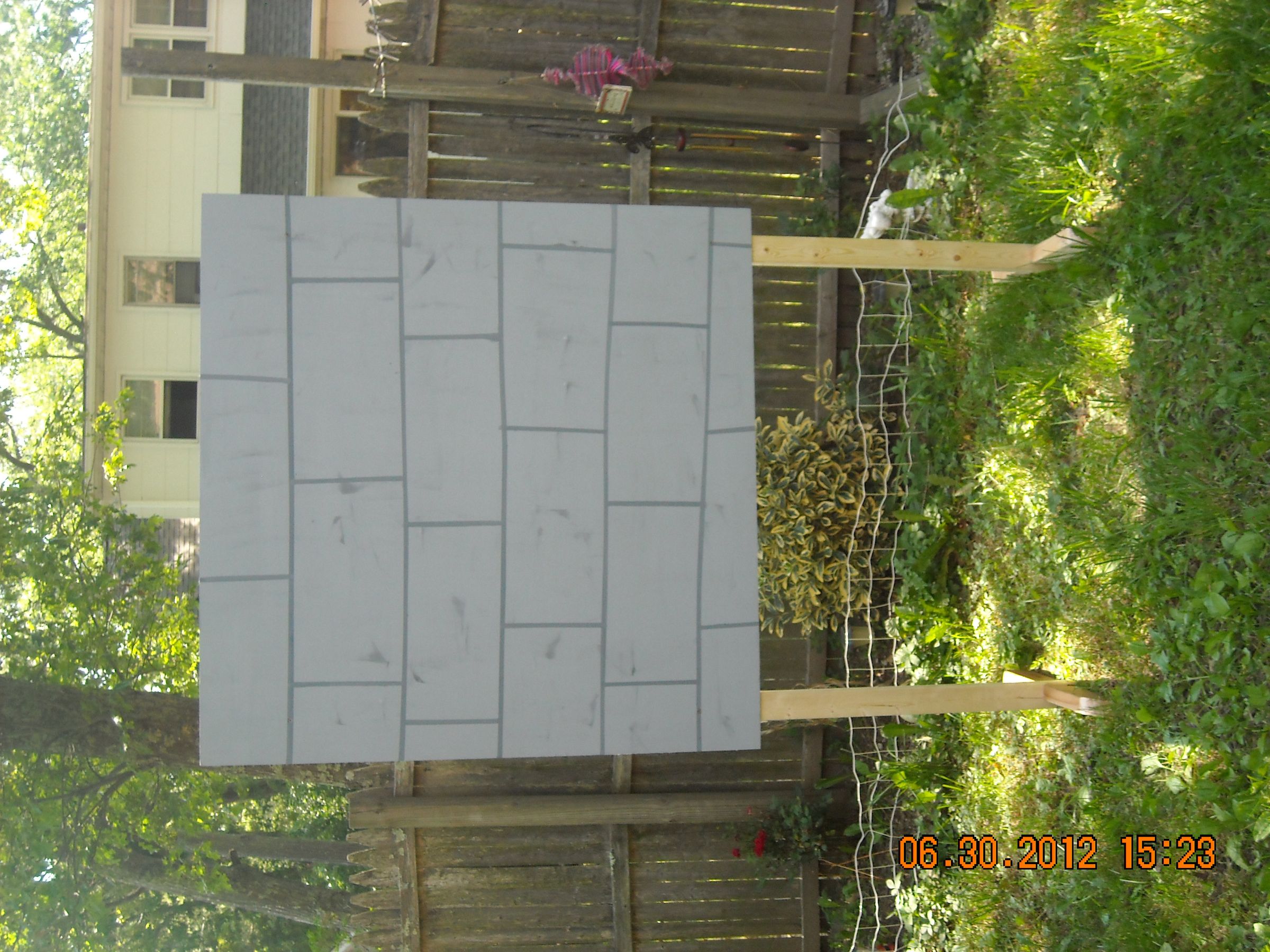 Fake Jail Cell Prop for Pictures : 8 Steps - Instructables