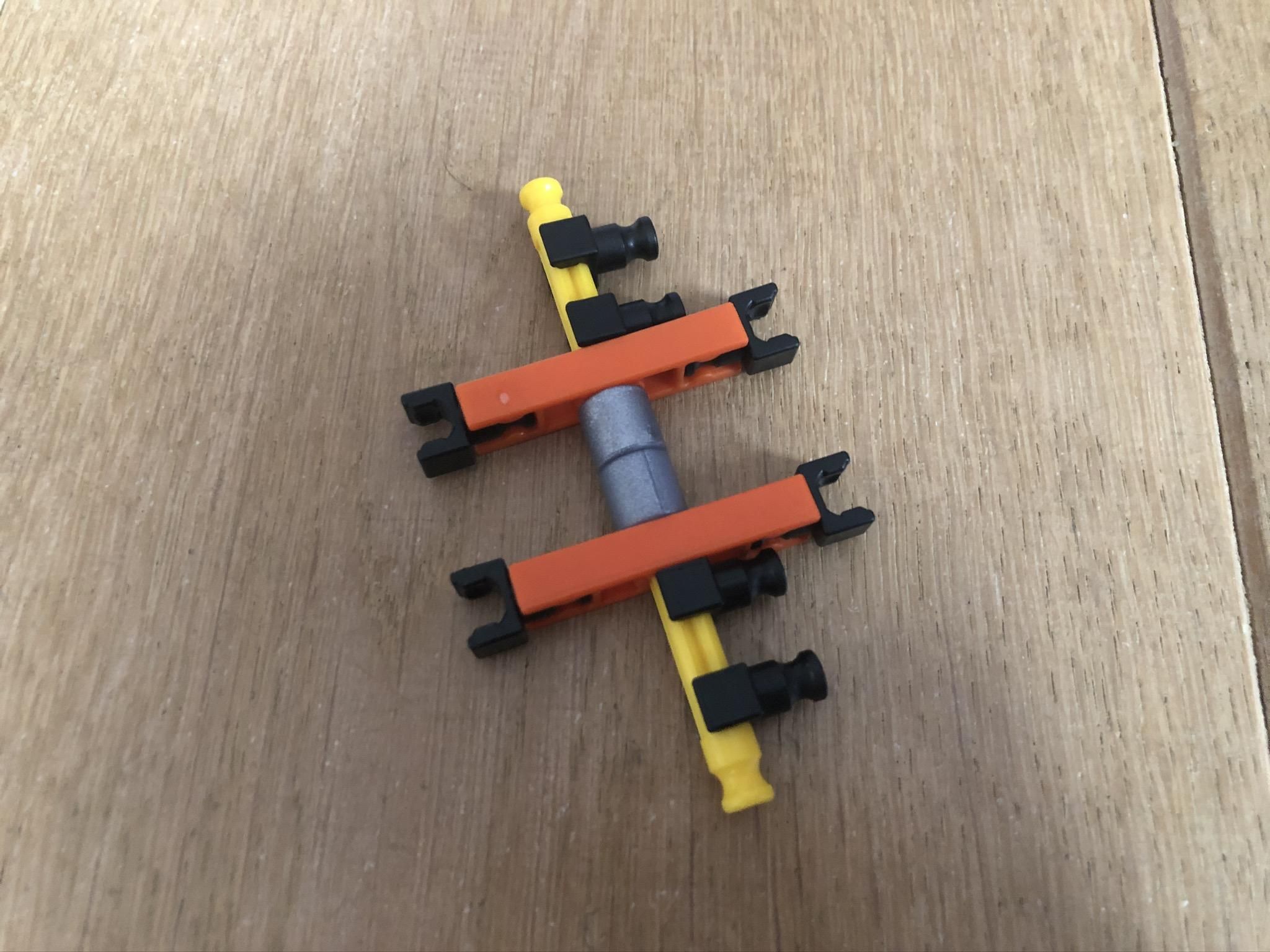 4-way Path Seperator for Knex Ball Machines : 11 Steps - Instructables